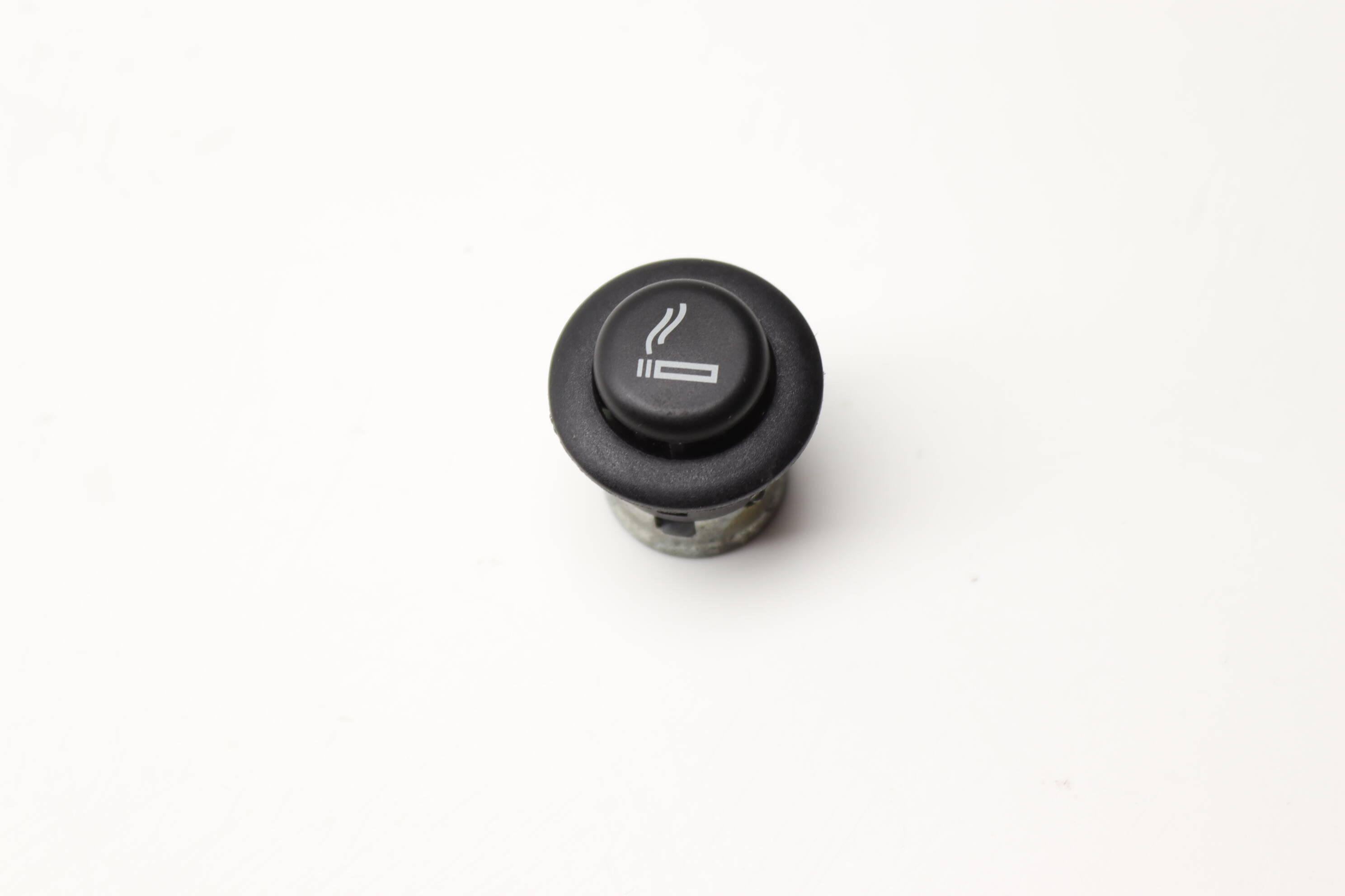 Audi Front Cigarette Lighter 4B0919305C