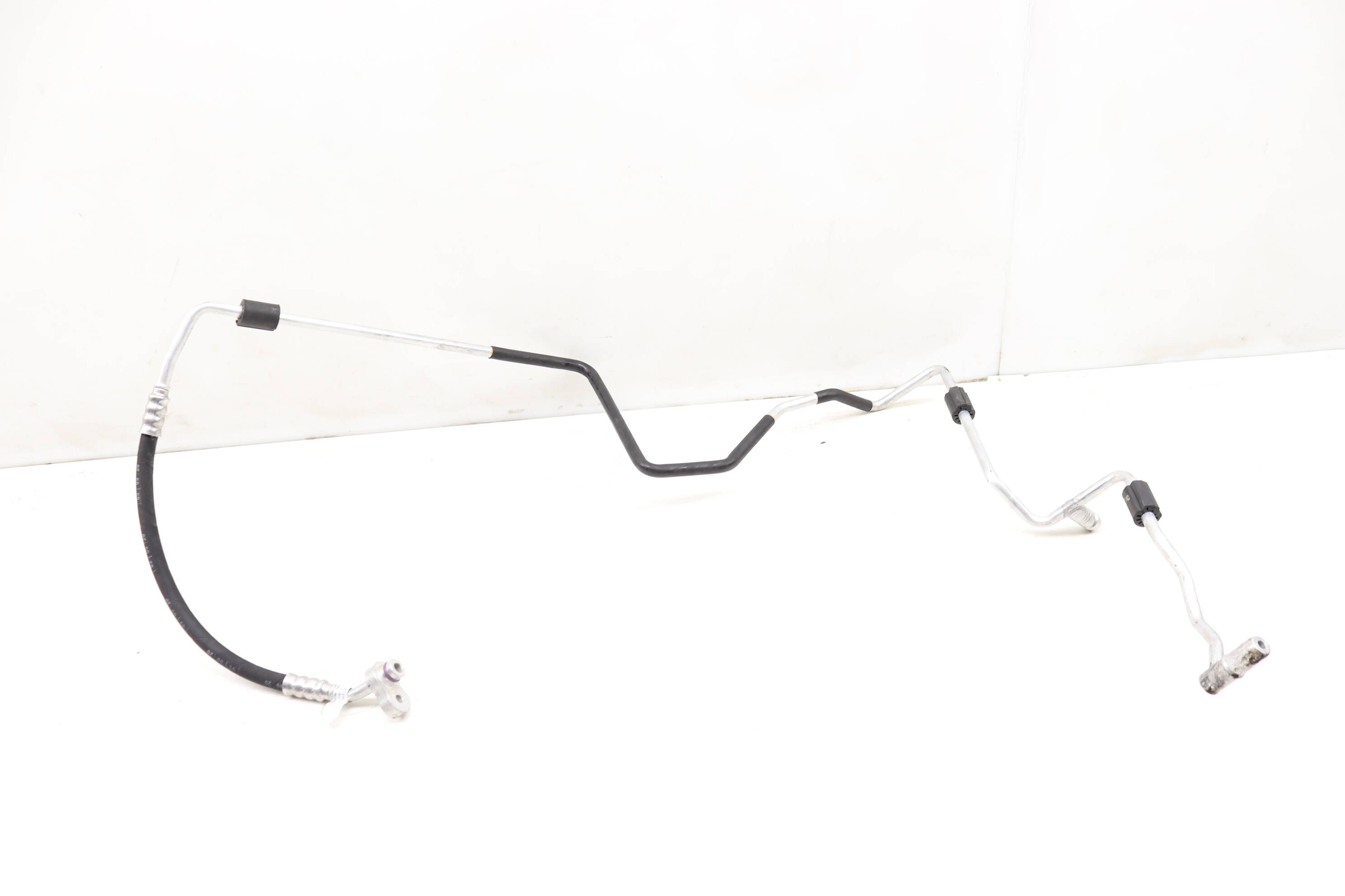 Audi Ac Hose / Line / Pipe (Q5) 8R0260707F