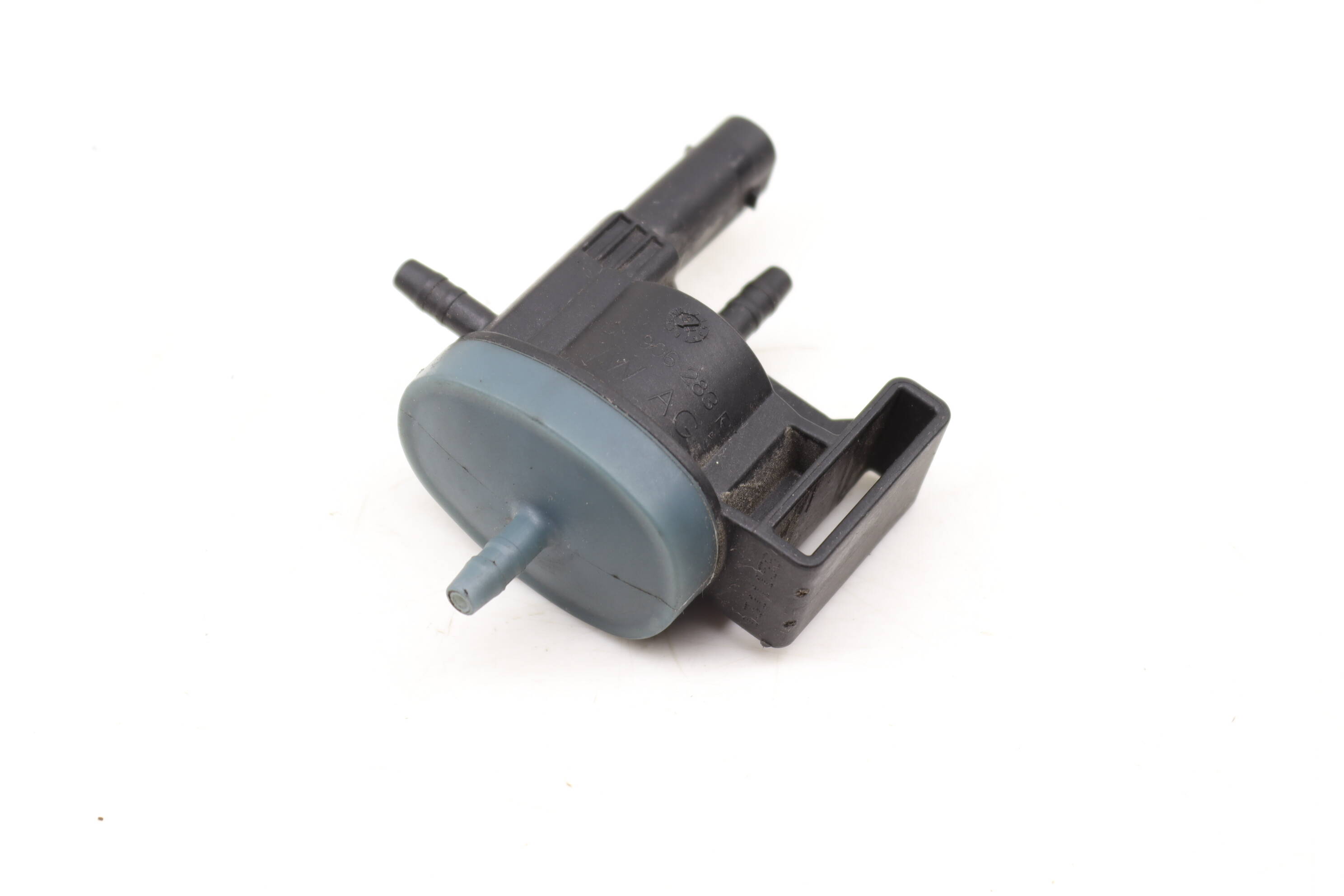 Audi Solenoid Valve 06H906283F