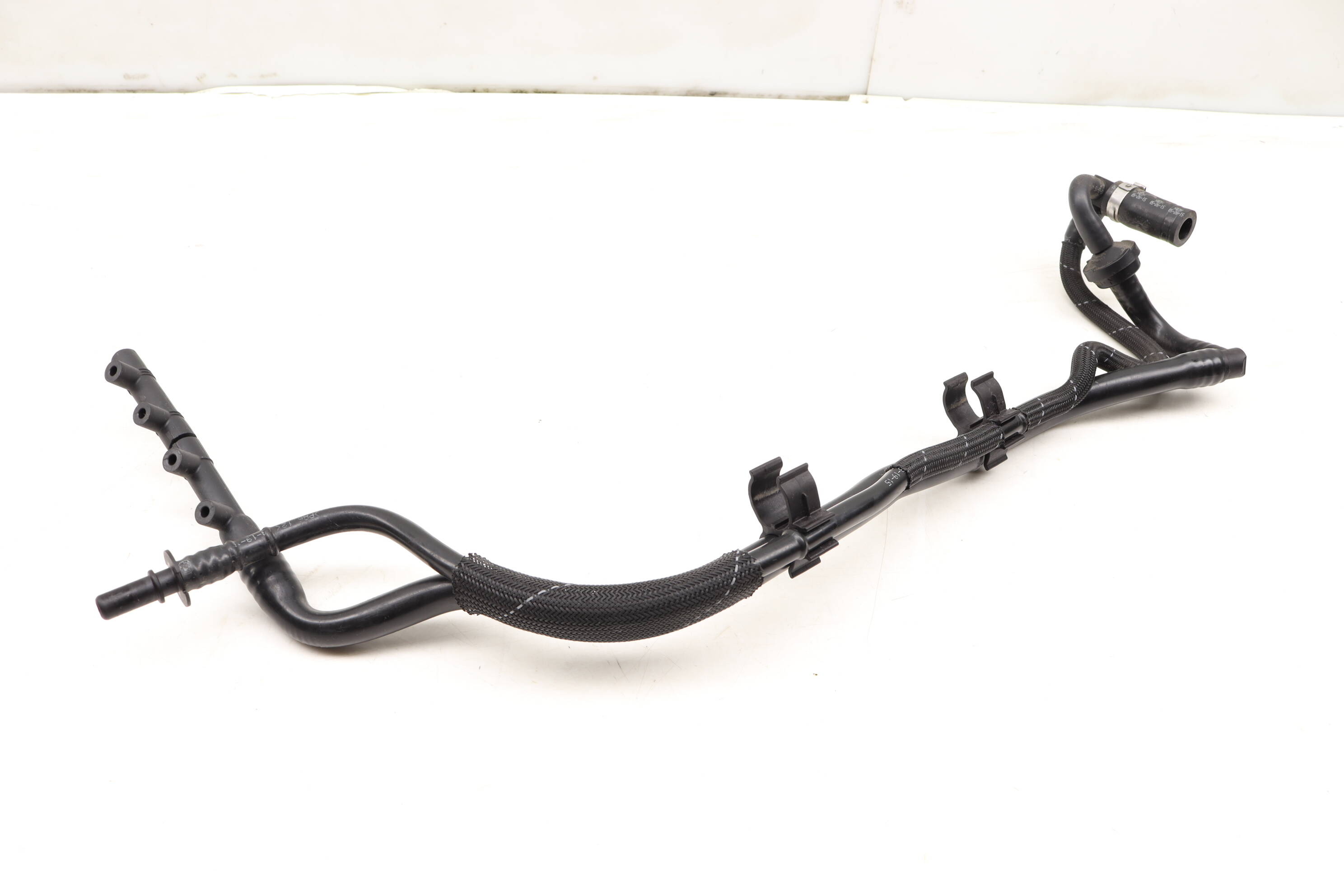 CRANKCASE / ENGINE BREATHER HOSE SET - AUDI A4 A5 A6 A7 A8