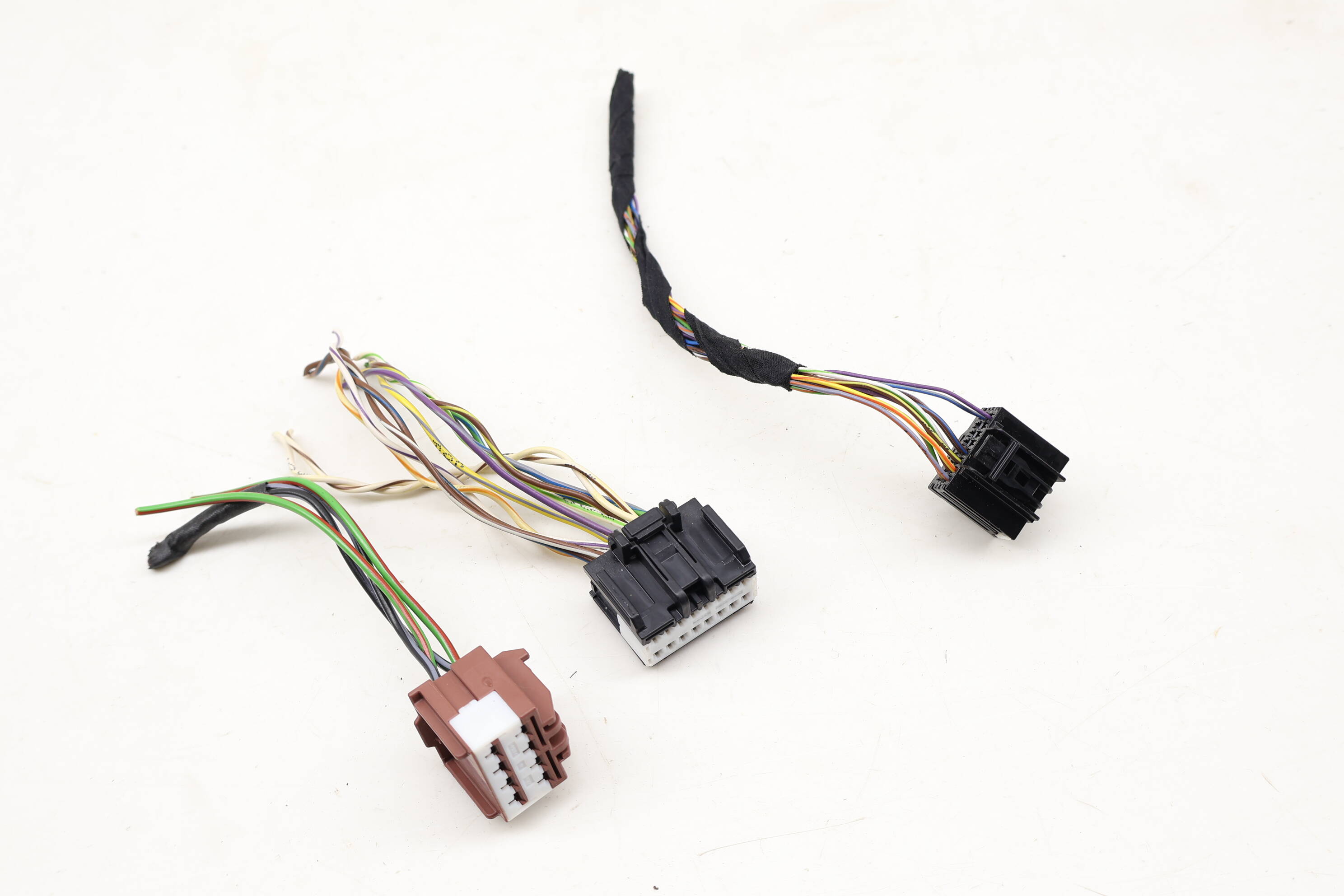 Land Rover Stereo Amp / Amplifier Wiring Plug Connector / Pigtail