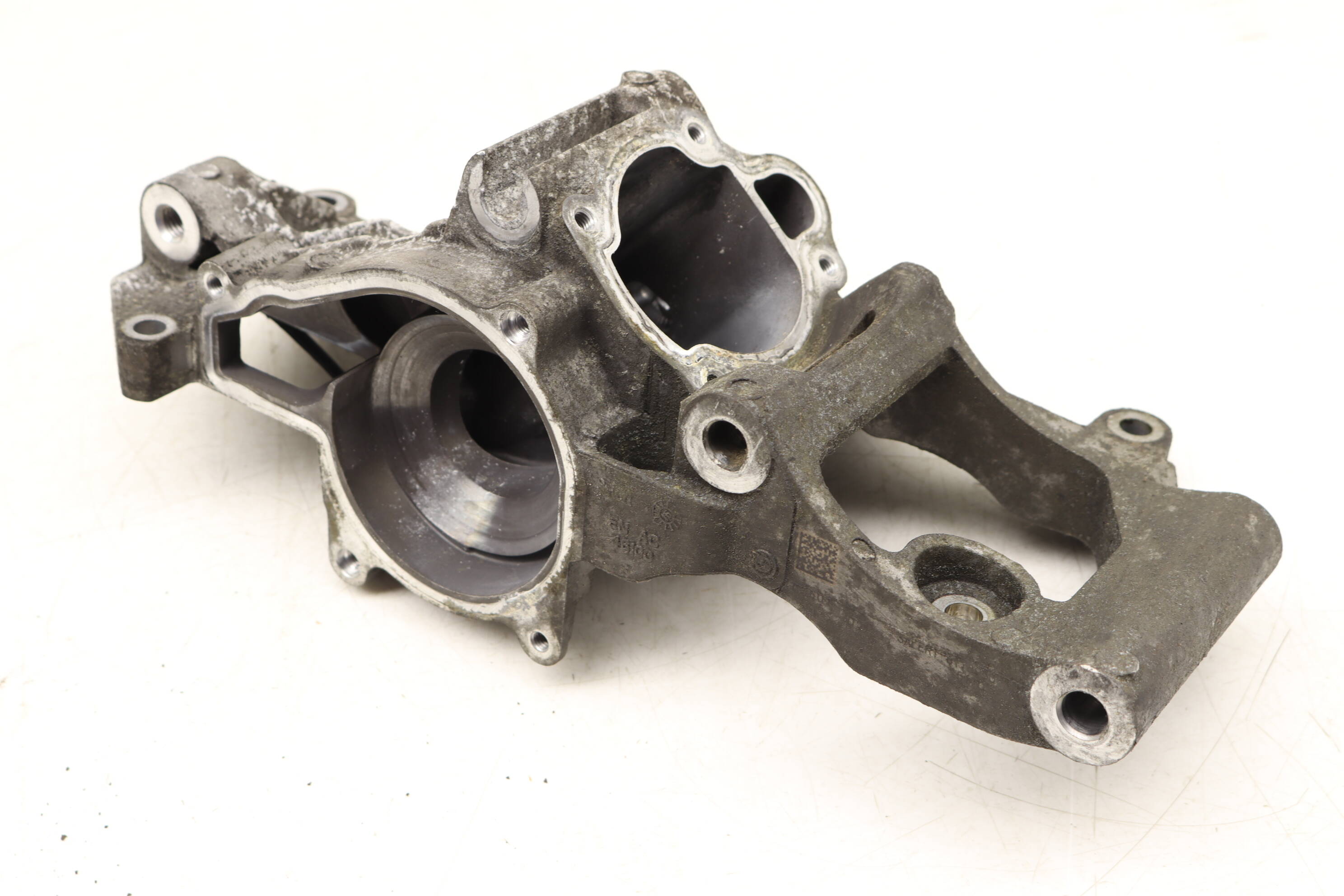 BMW Coolant / Water Pump Mount Bracket (X1) 11518601366