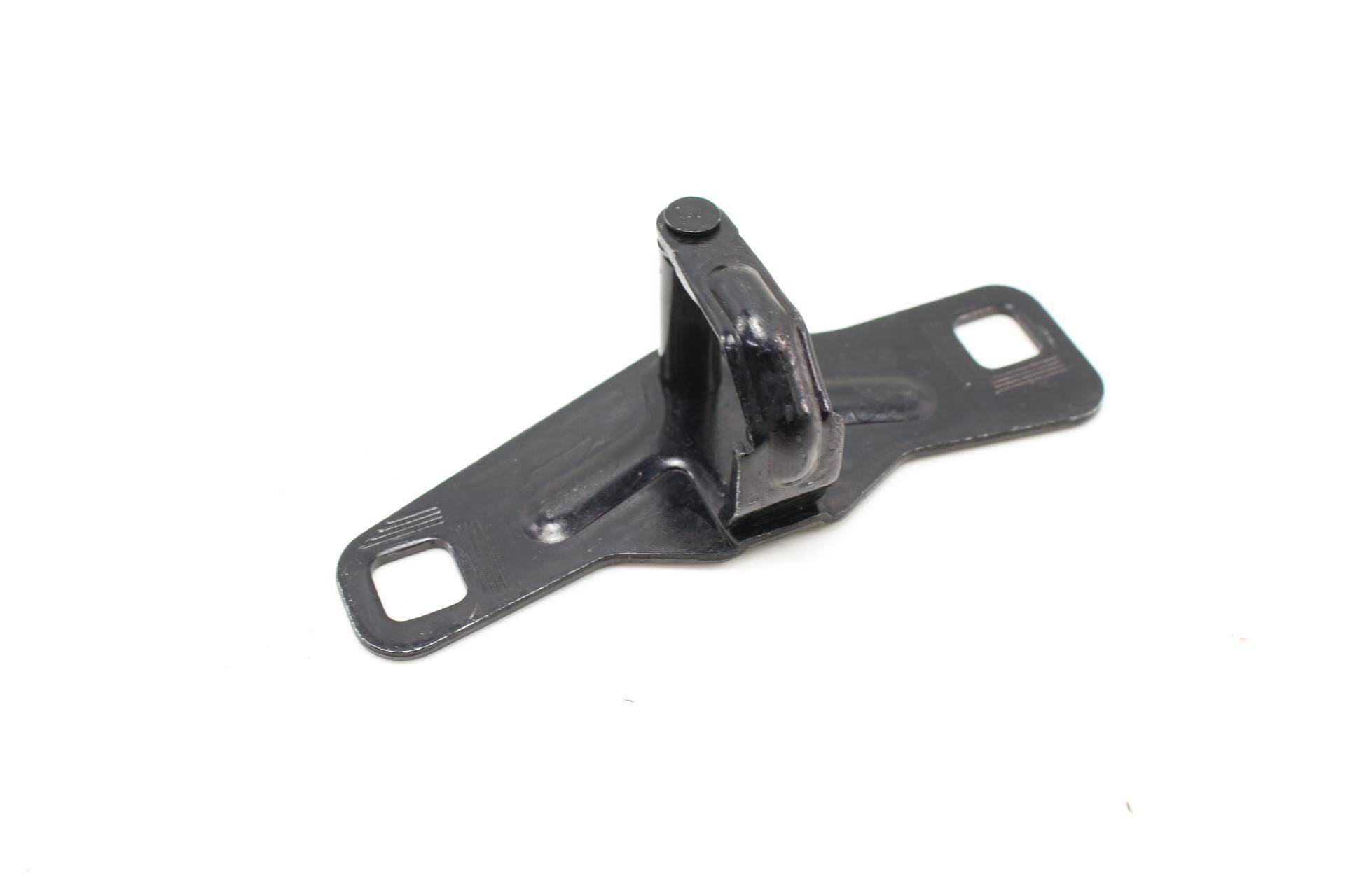 Audi Trunk Latch Striker Plate 8T0827507