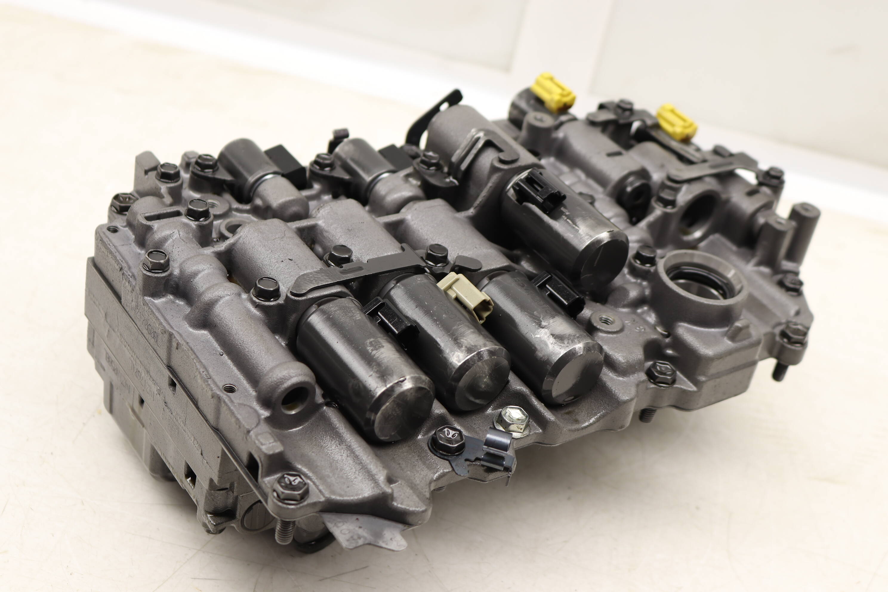 VW Transmission Valve Body / Mechatronic 09G325039F