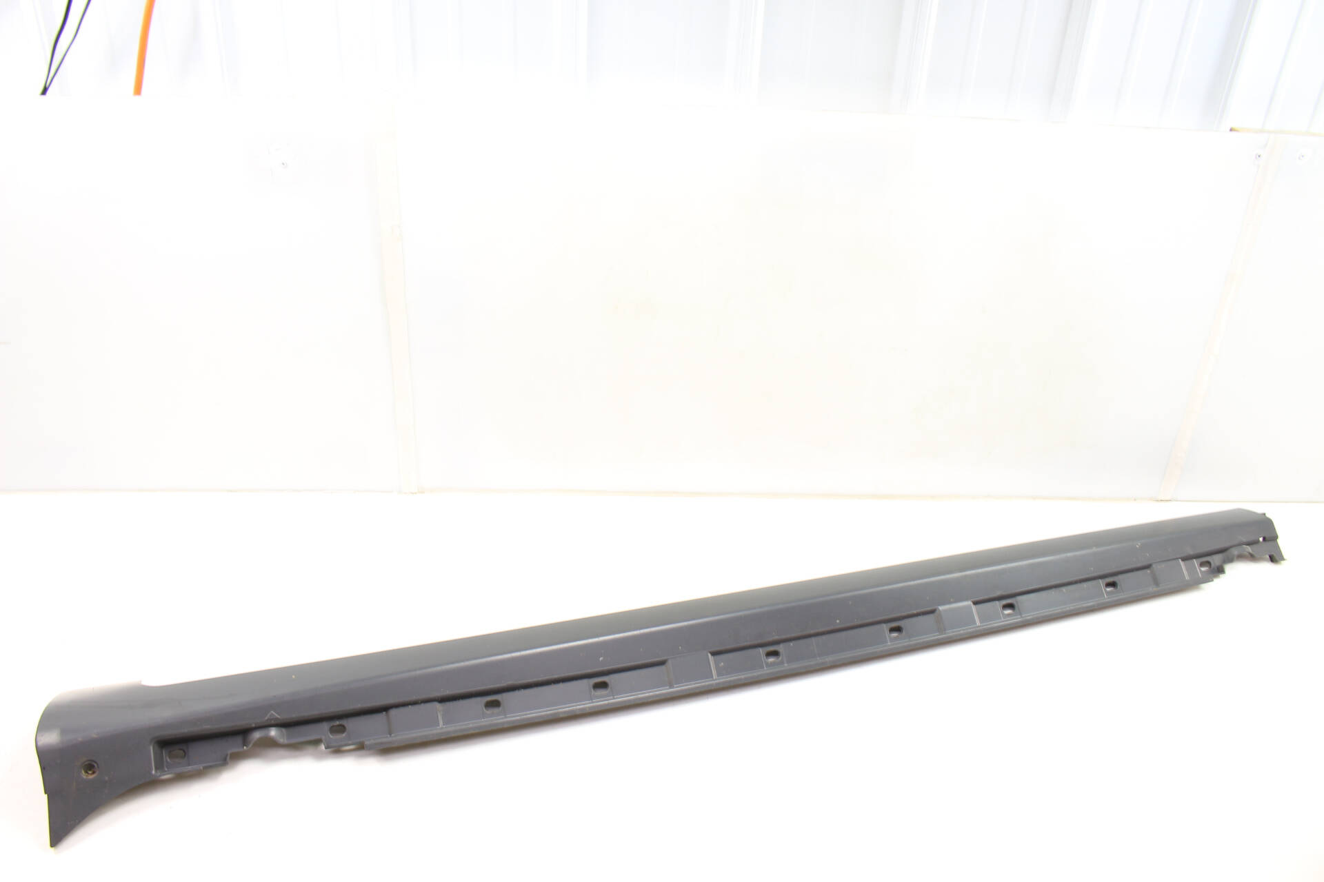 LEFT - SIDE SKIRT / ROCKER PANEL - AUDI A4 S4 - 8E0853859