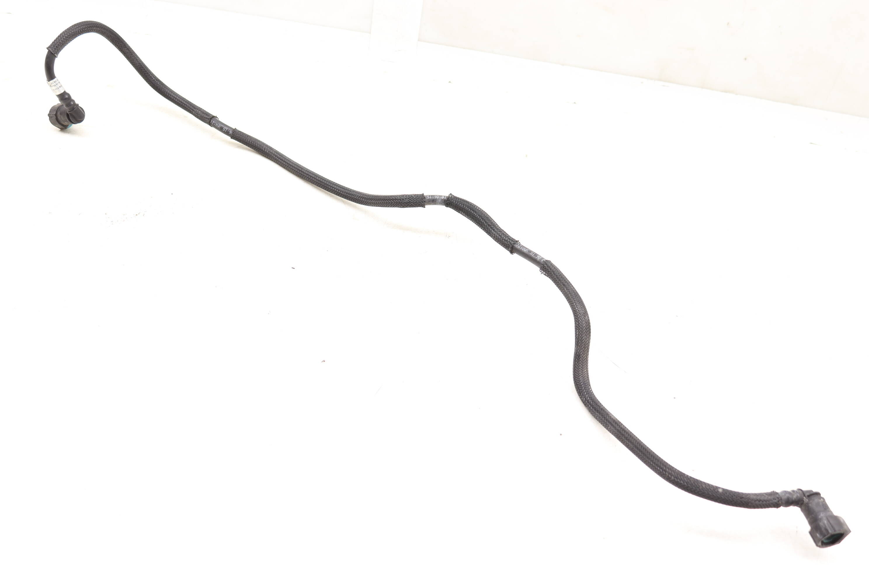 Porsche Coolant Breather Line / Hose (Panamera) 97010631001
