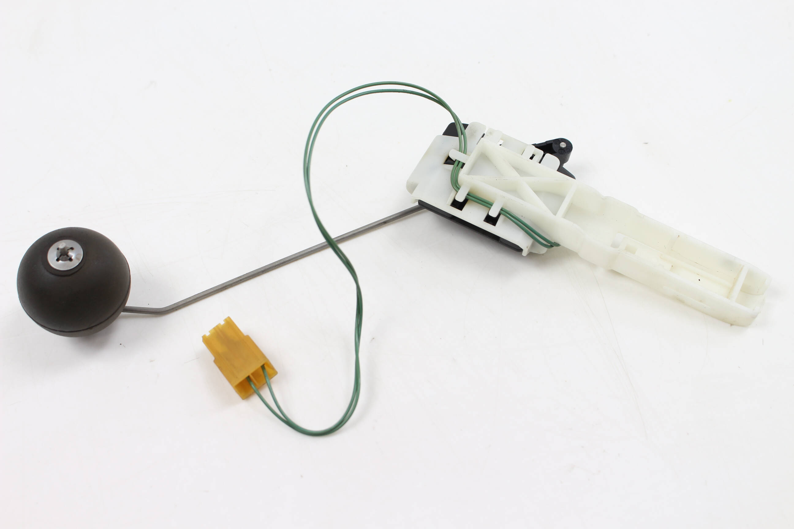 RIGHT - FUEL GAUGE SENSOR / SENDING UNIT - AUDI Q7 - 7L8919673A