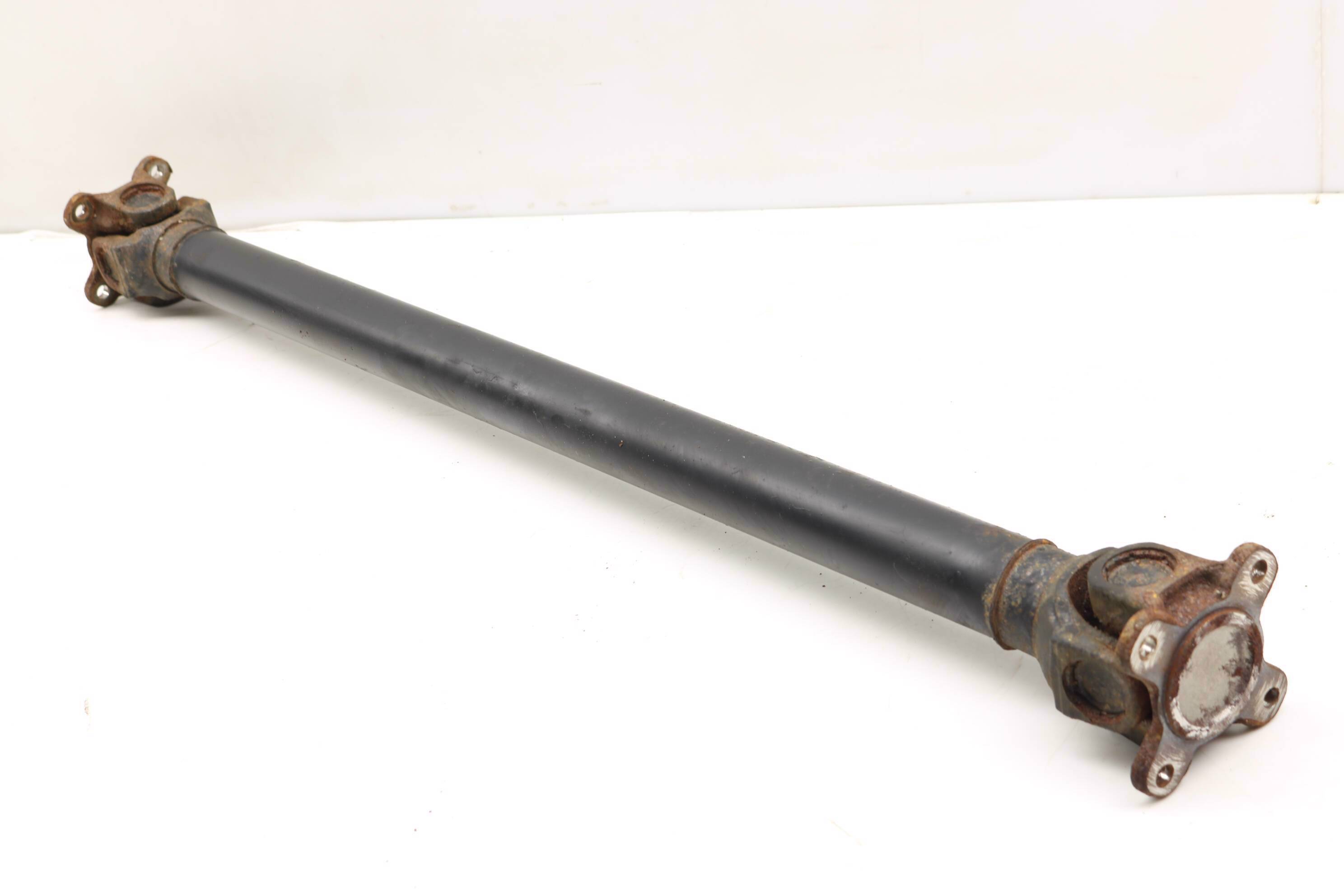 BMW Front Driveshaft / Propeller Shaft 26209488491