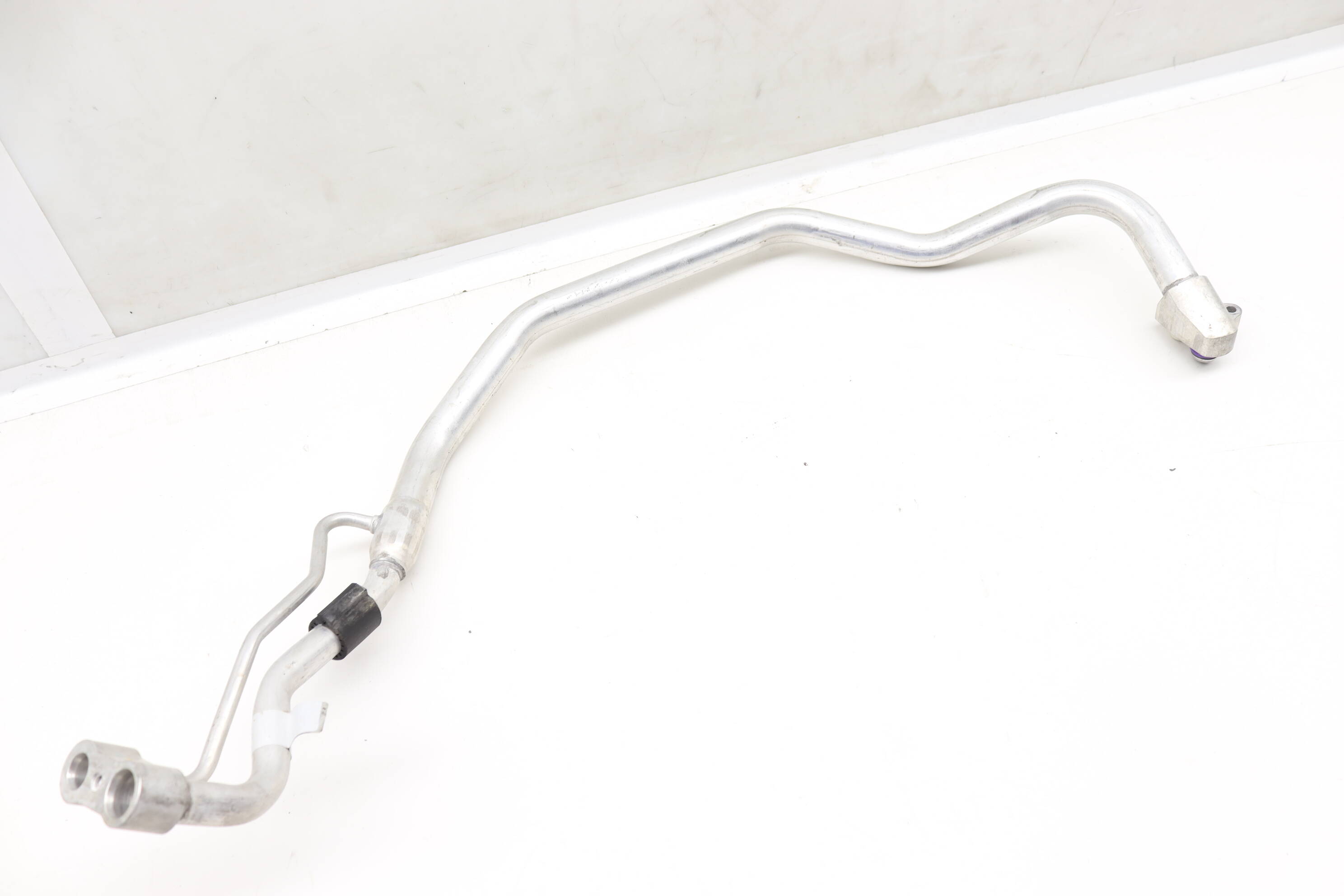 Audi Ac Hose / Line / Pipe (Q8, Q7, RS Q8) 4M0816738M