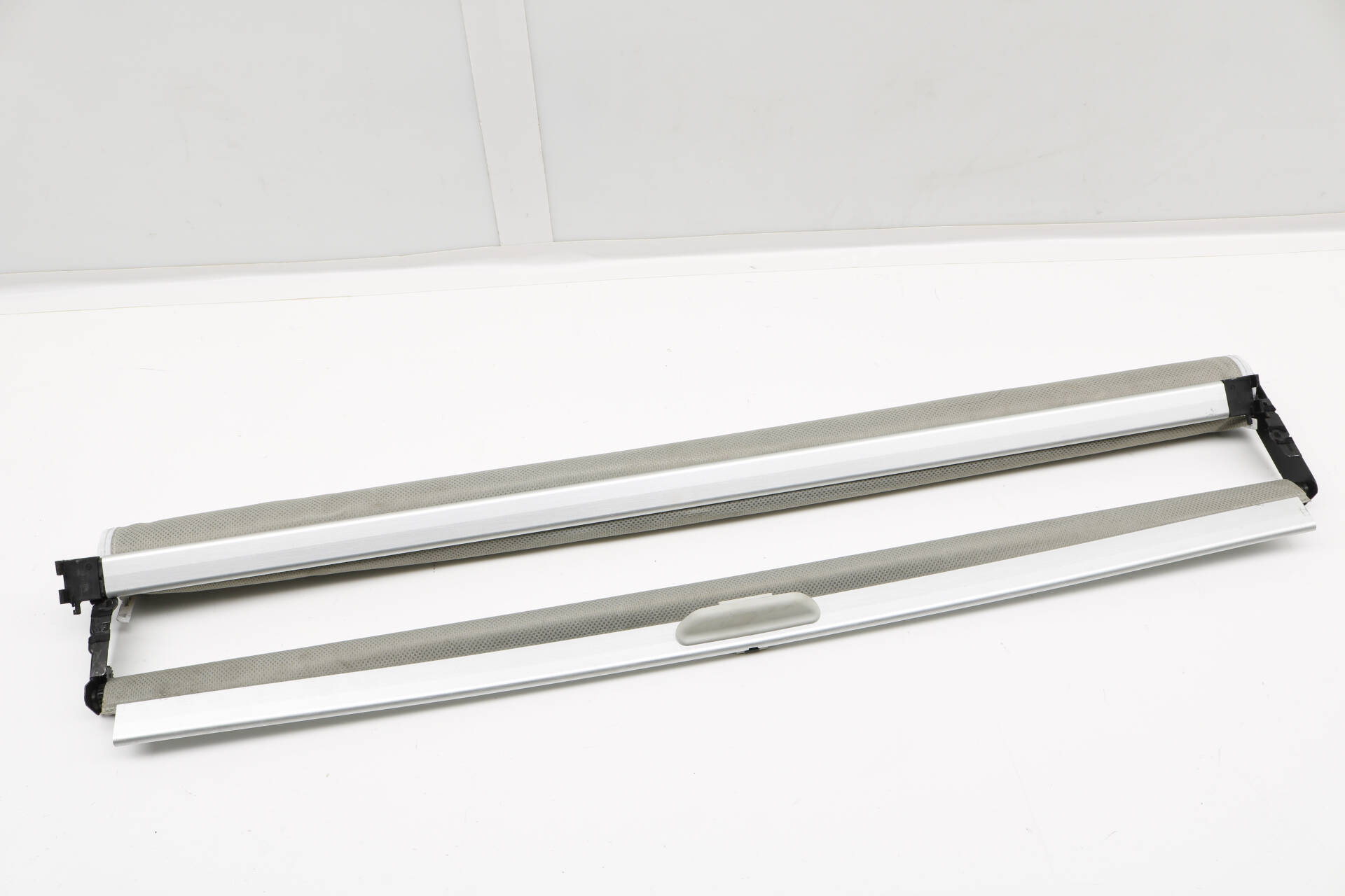 Audi Sunroof / Sun Roof Shade Set (Q7) 4L0877307D