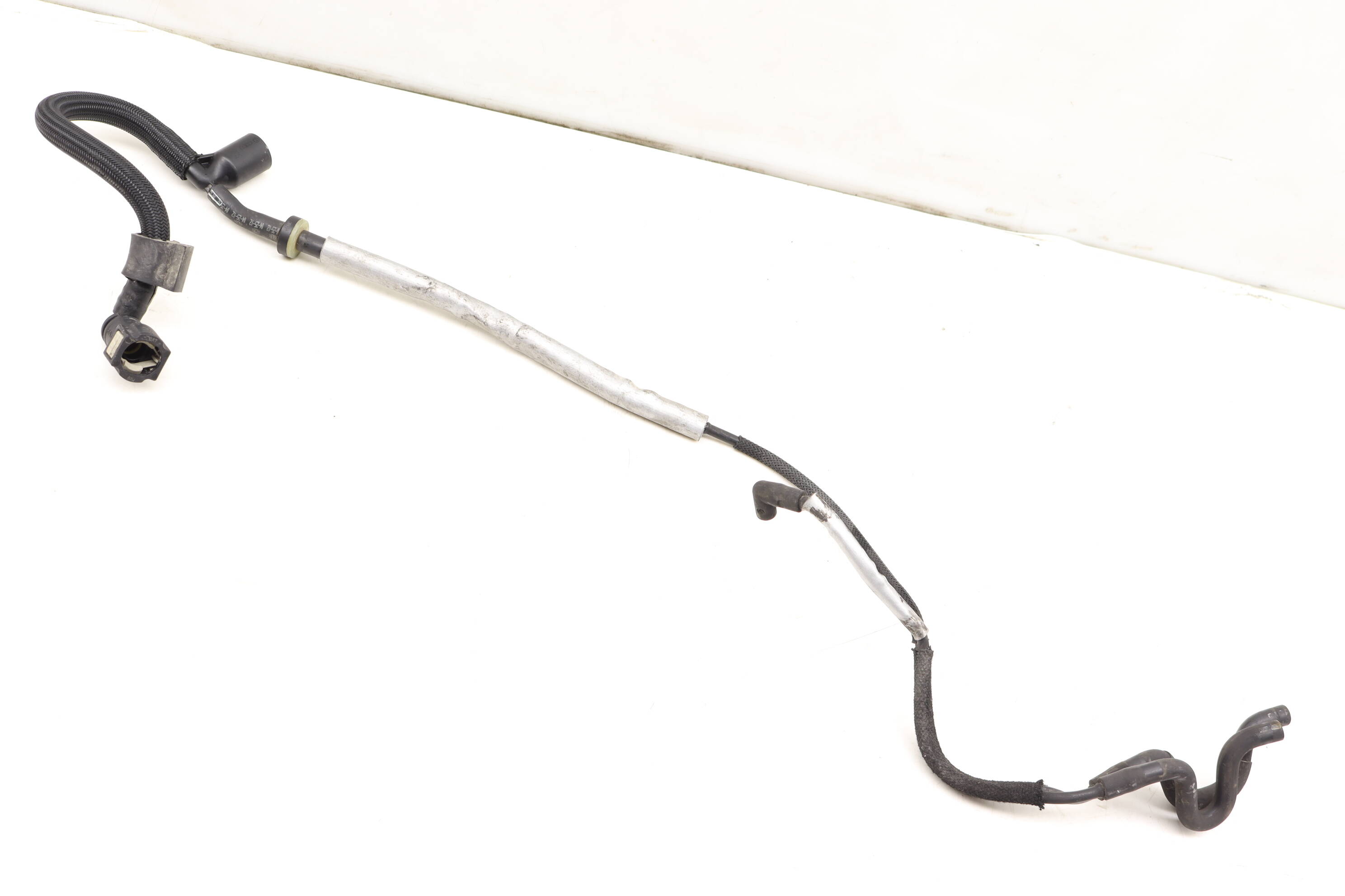 VW Vacuum Hose / Line (Touareg) 7P0133798H