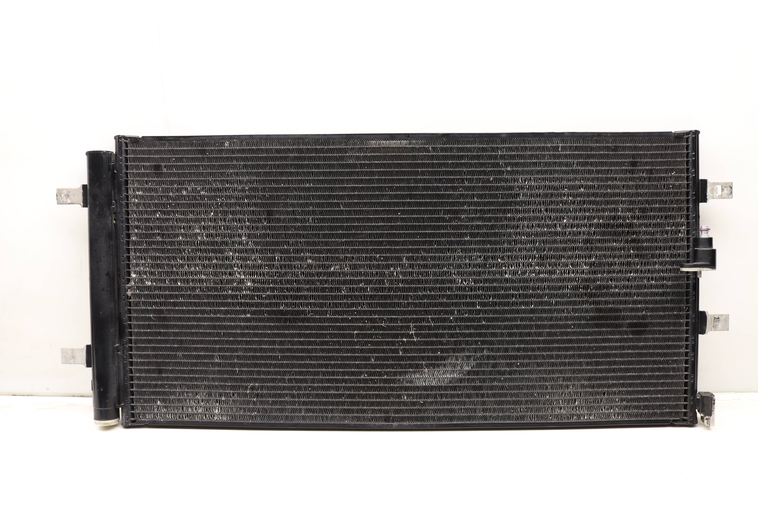 Audi Ac Condenser (A4 Quattro, S4, Q5, A4, A5 Quattro) 8K0260401T