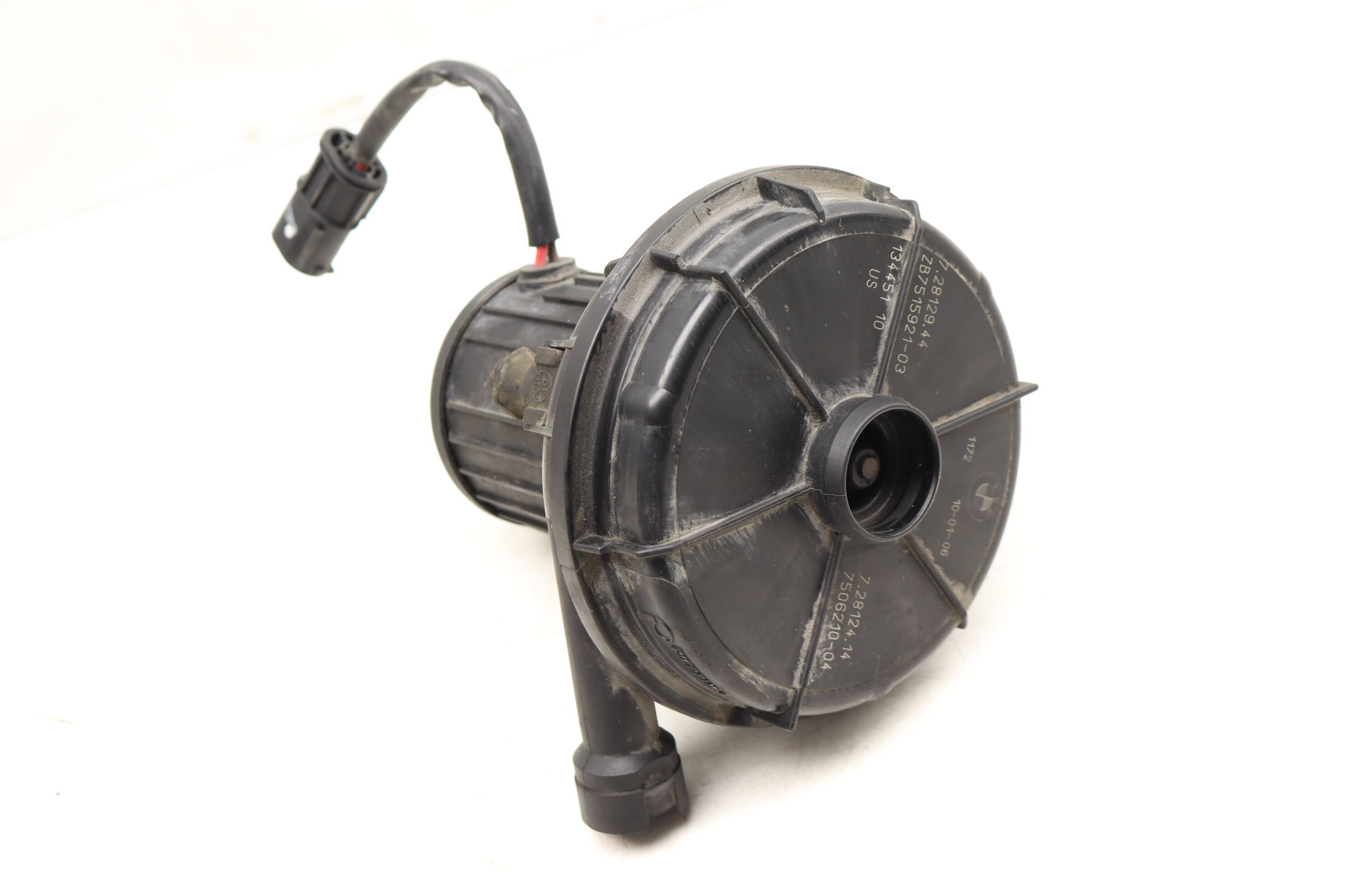 BMW Secondary Air Pump (330i, M5, 545i, 530i, 525i) 11727506210