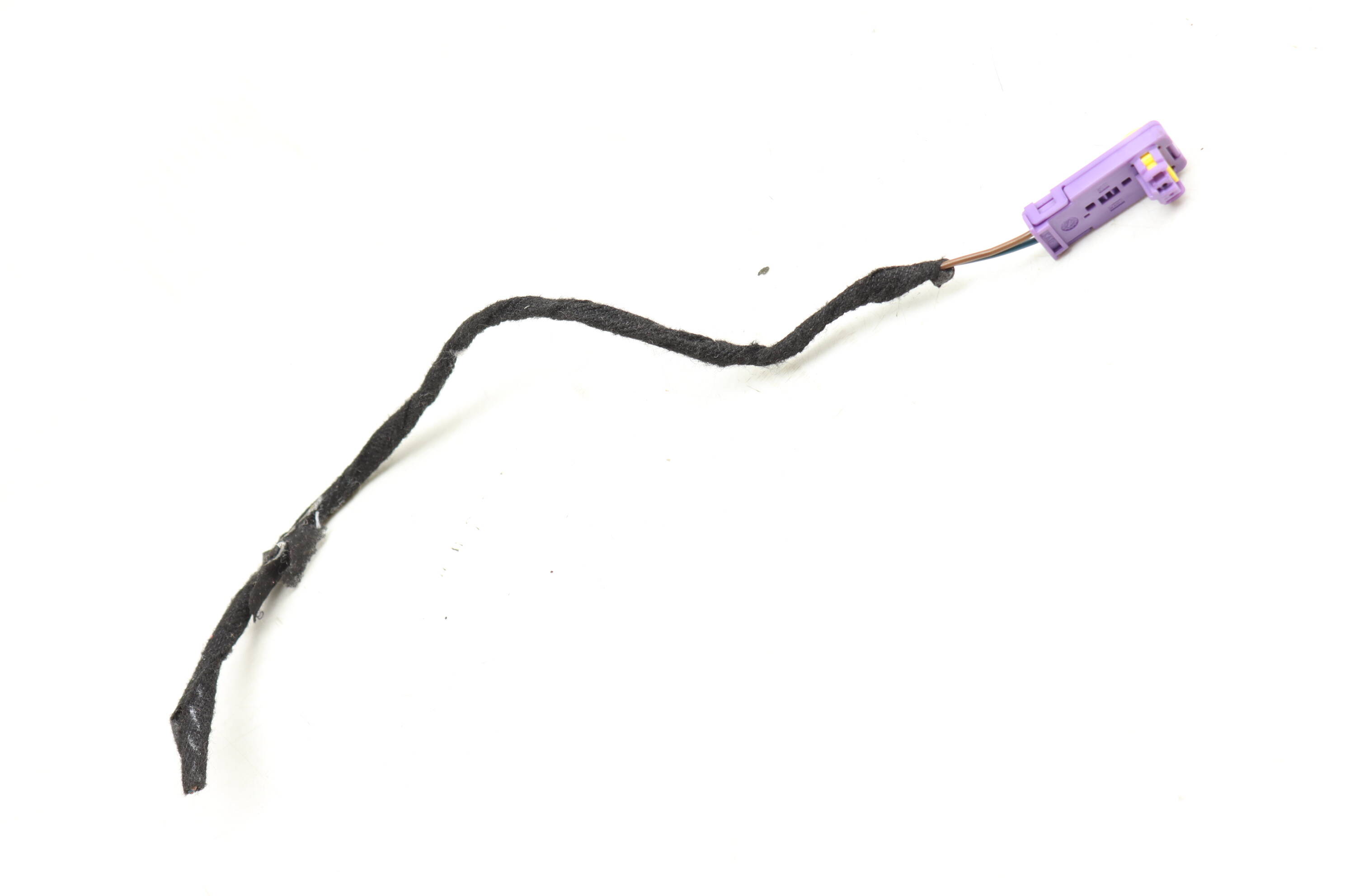 Audi 2-Pin Seat Belt Wiring Connector / Pigtail 4F0972571B