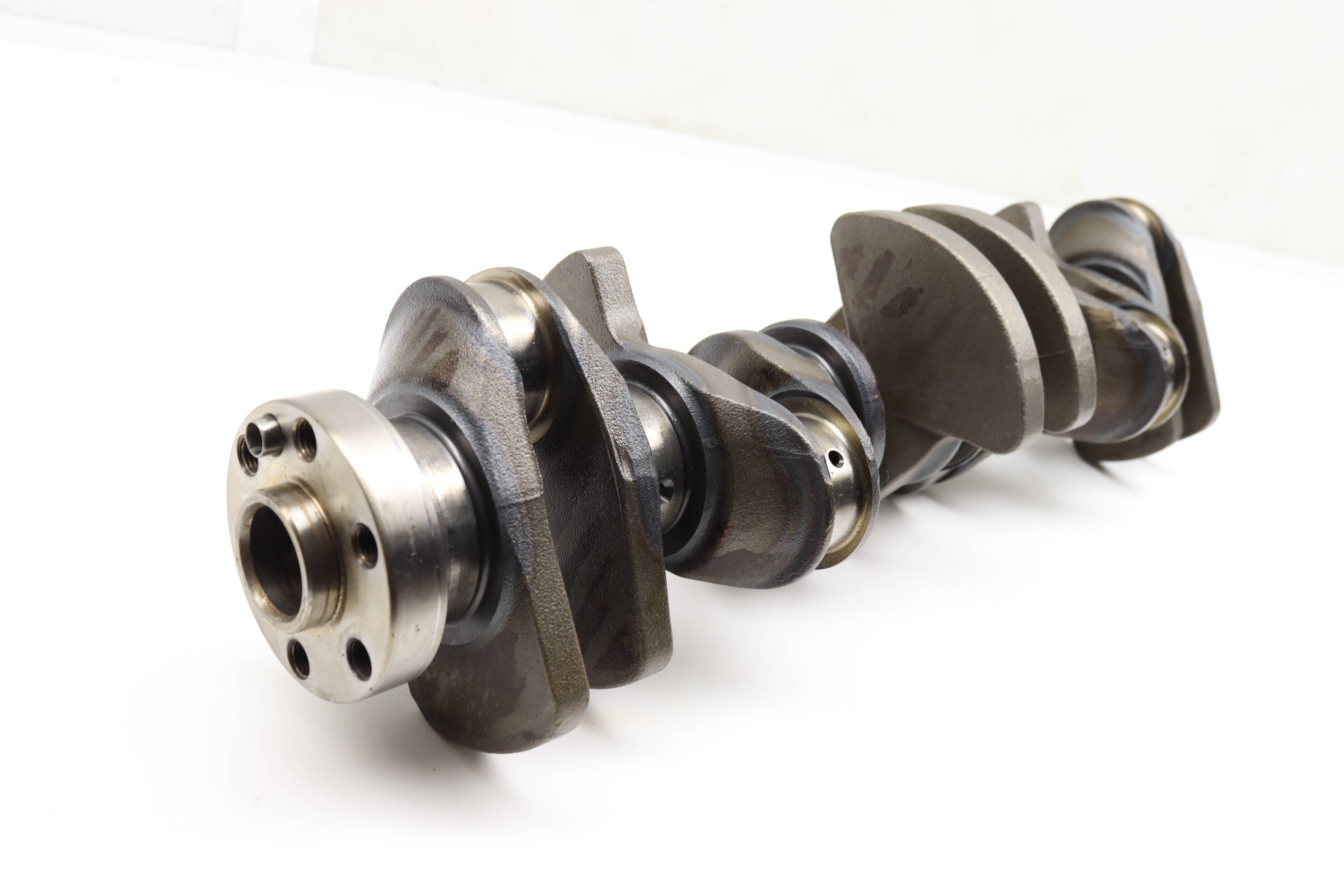 BMW Crankshaft / Crank Shaft 11217580483