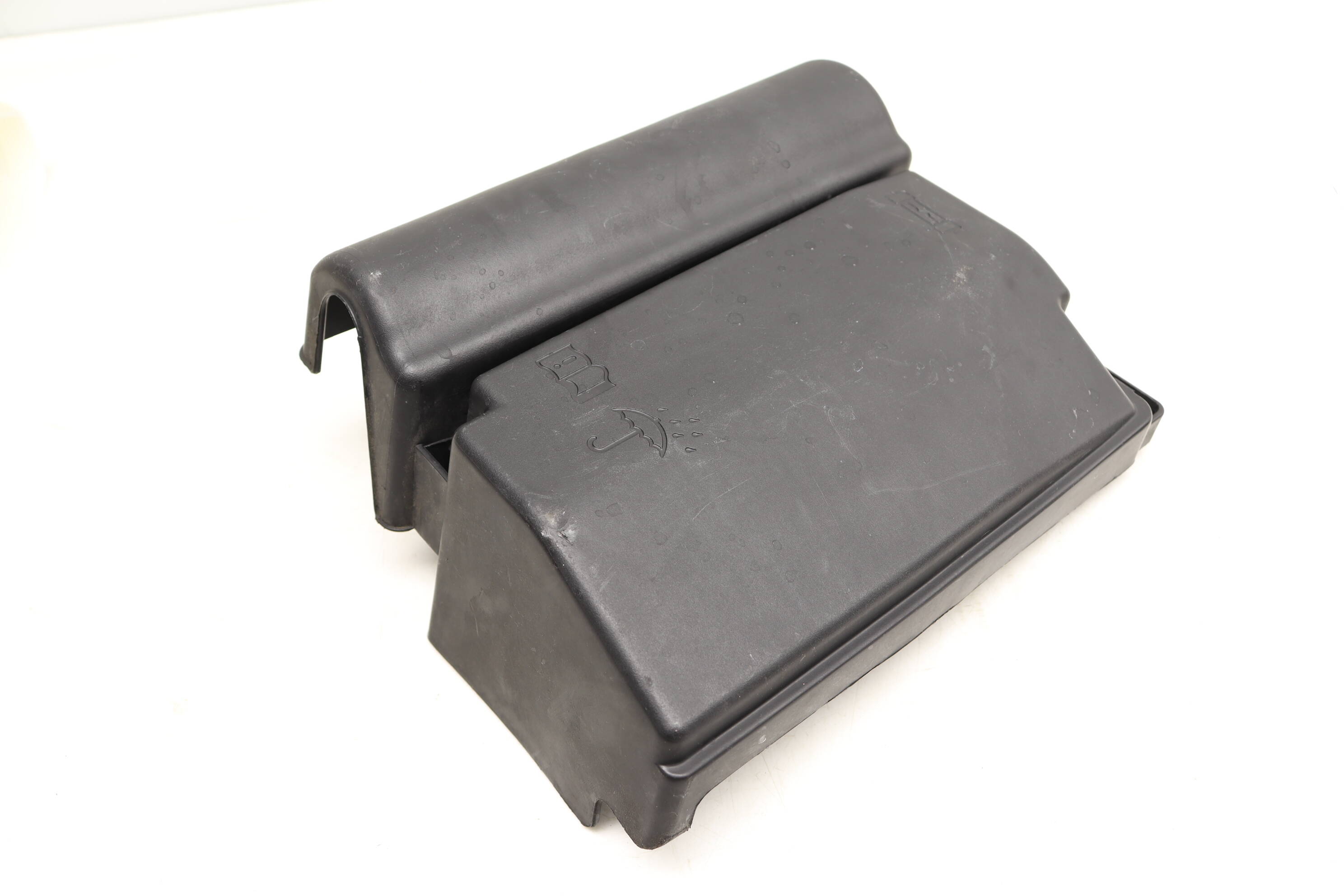 VW Fuse Box Cover (Passat, Jetta, Beetle) 5C0937132A