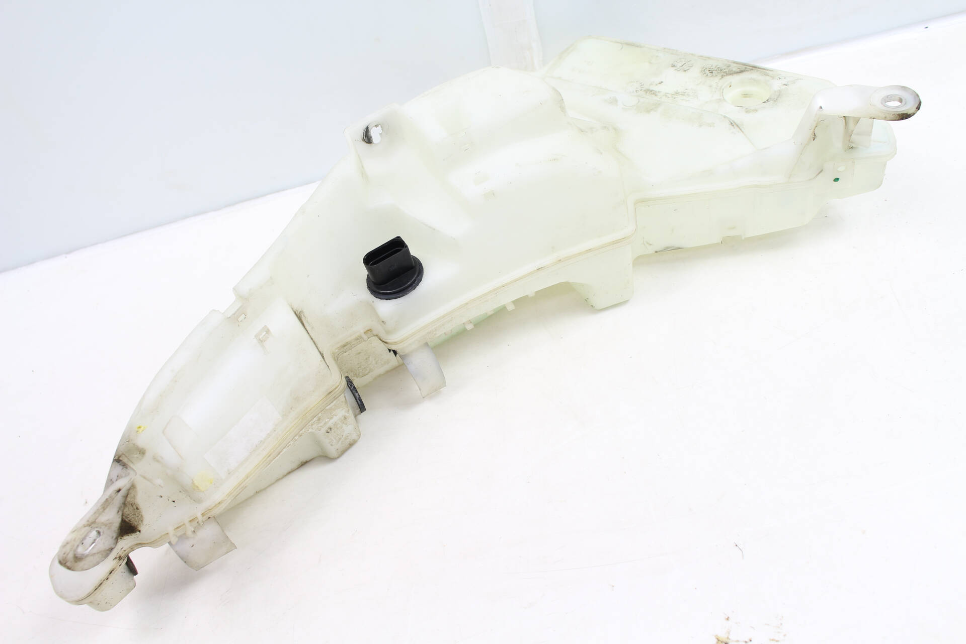 Audi Windshield Washer Reservoir / Tank (A6 Quattro) 4F0955453M
