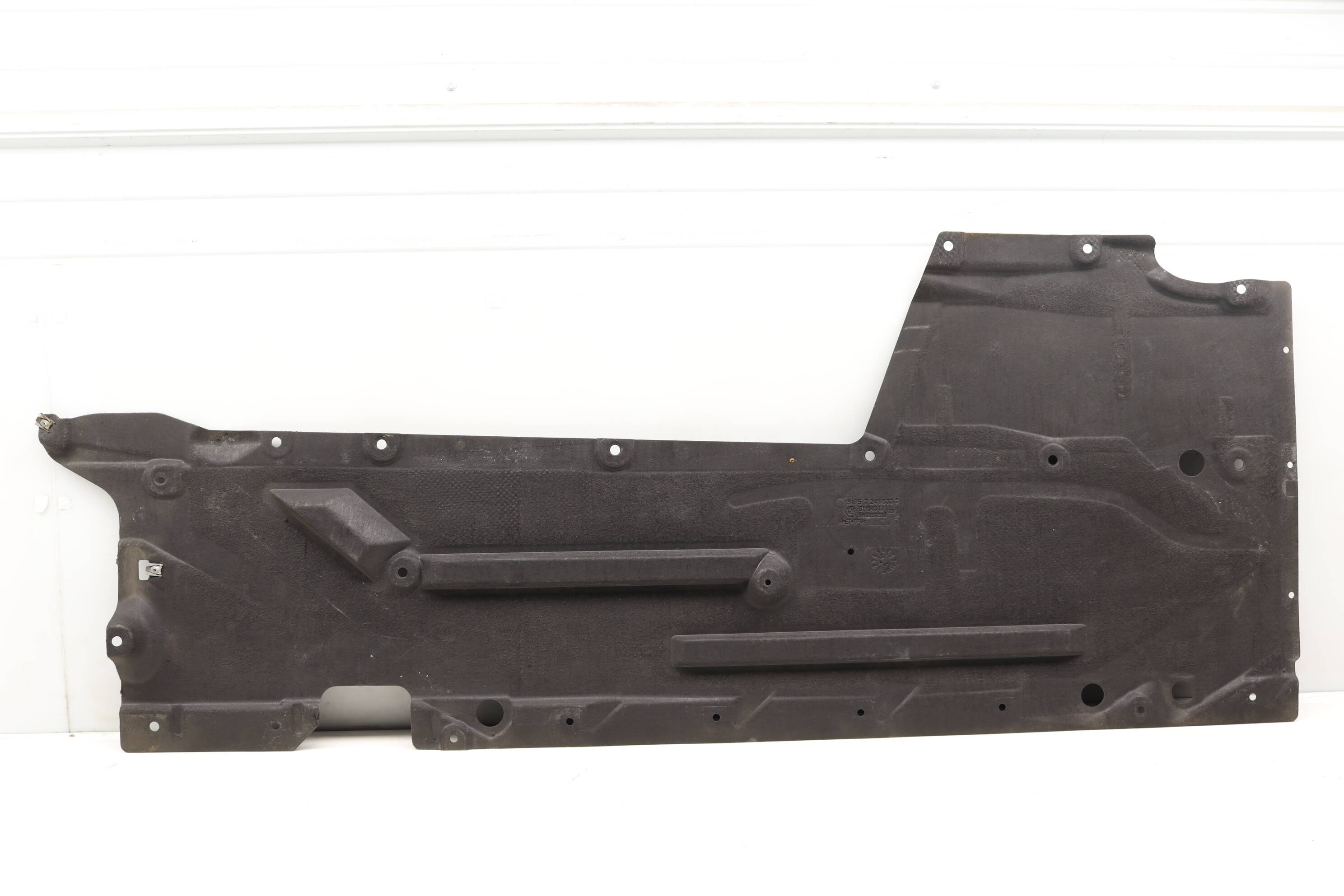 BMW Left Belly Pan / Skid Plate / Underbody Panel 51757241833