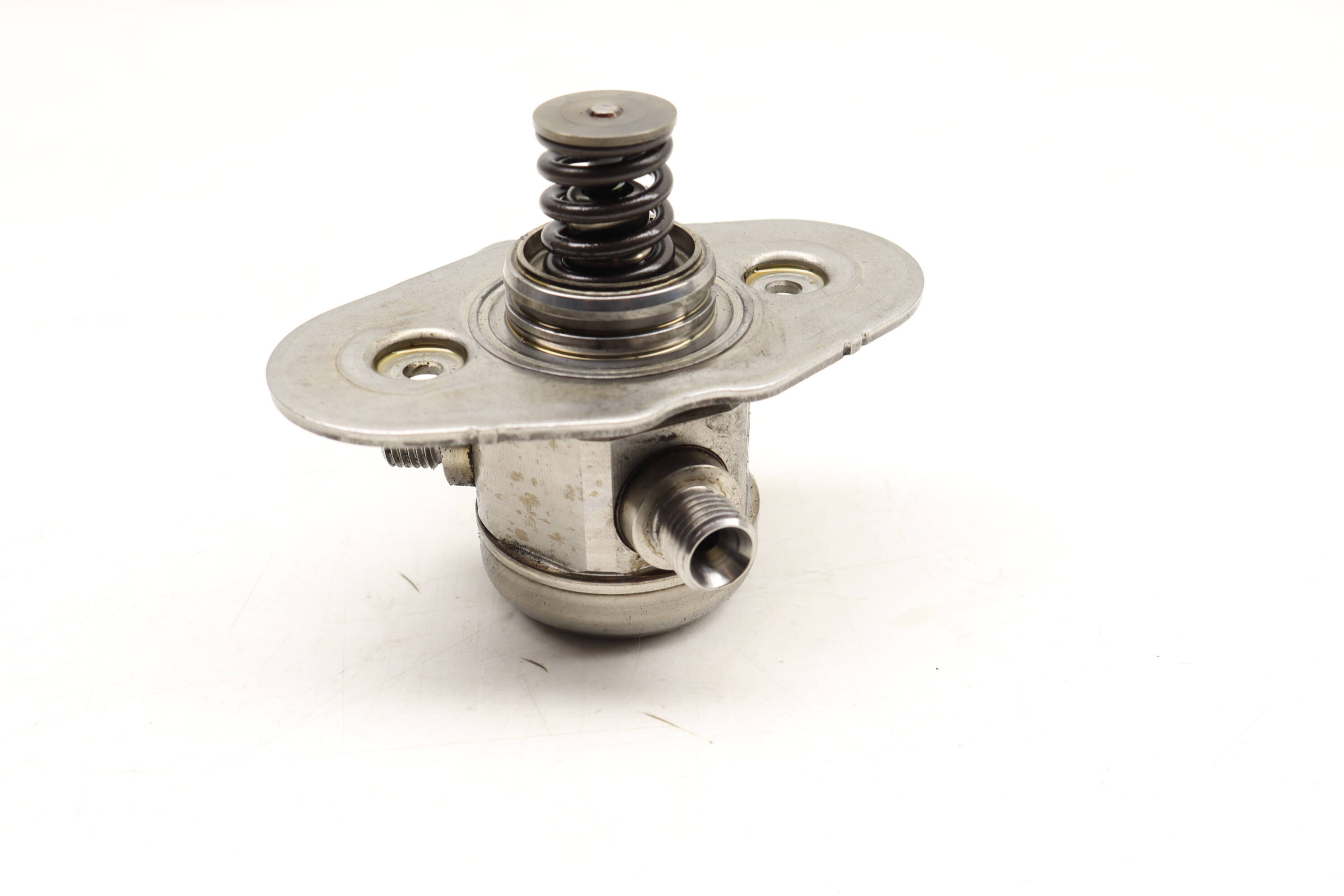 BMW High Pressure Fuel Pump / Hpfp 13518604232