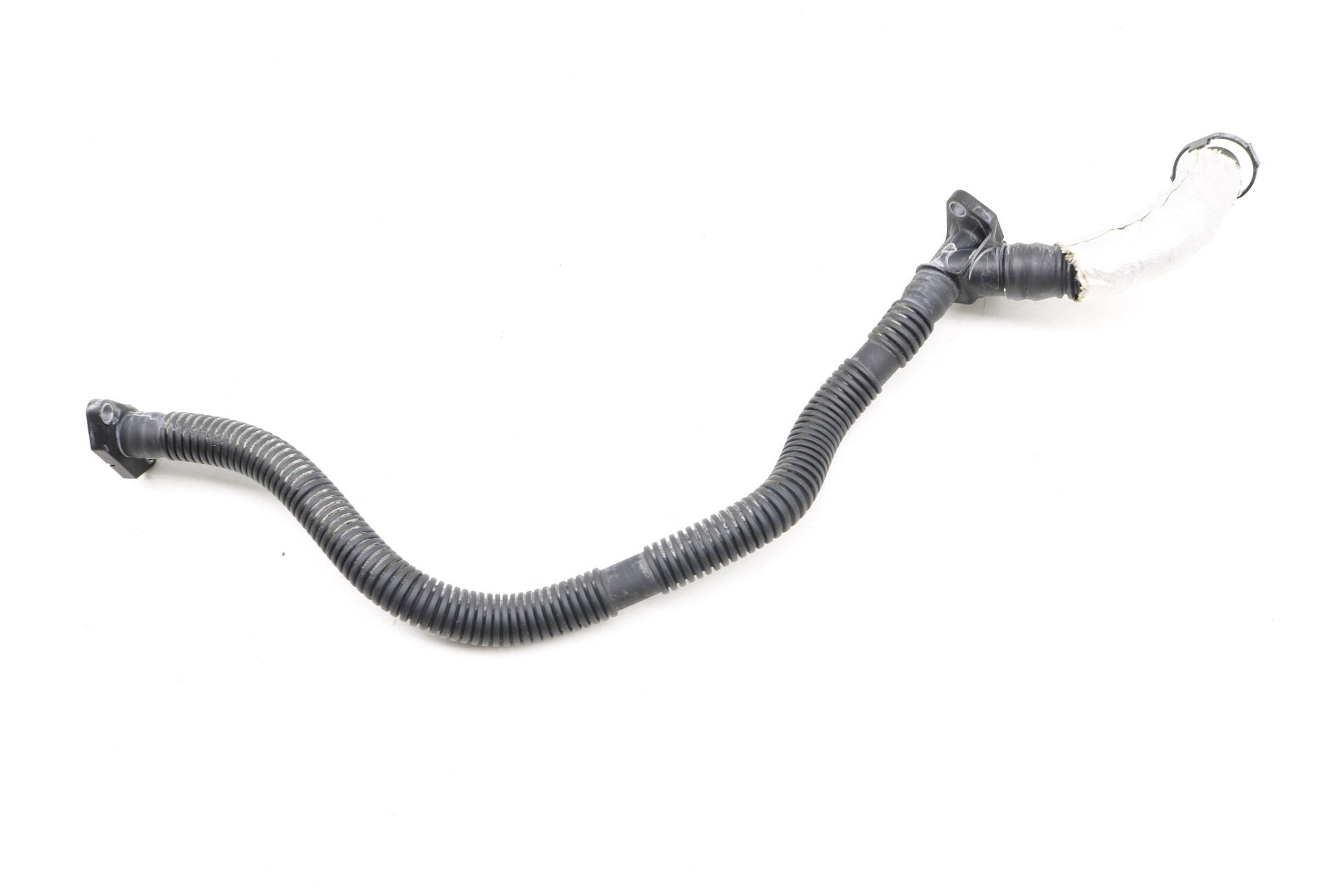 Audi Secondary Air Pump / Egr Valve Hose / Line 06E131143BF