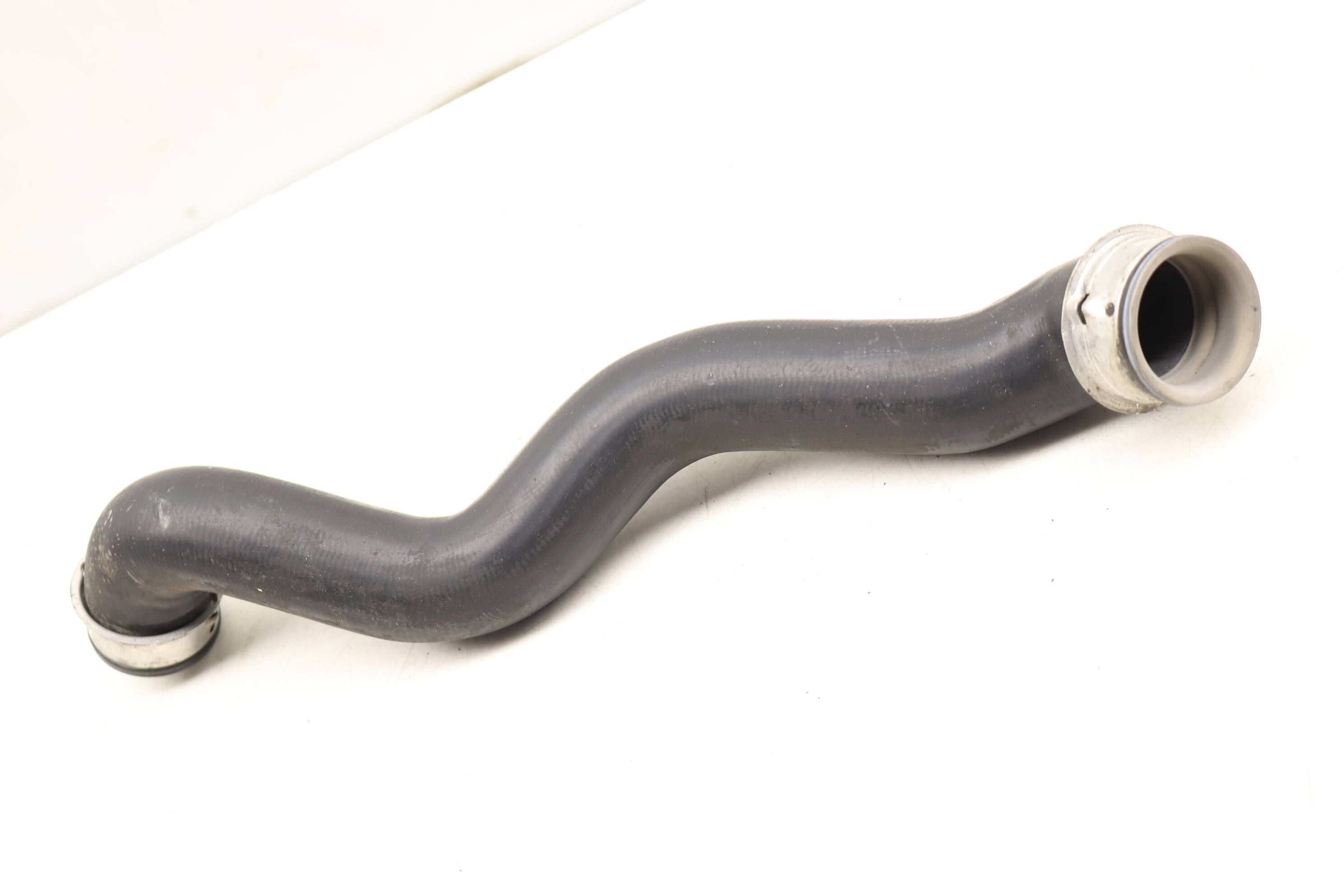 Mercedes-Benz Left Upper Radiator Coolant Hose 2045013982