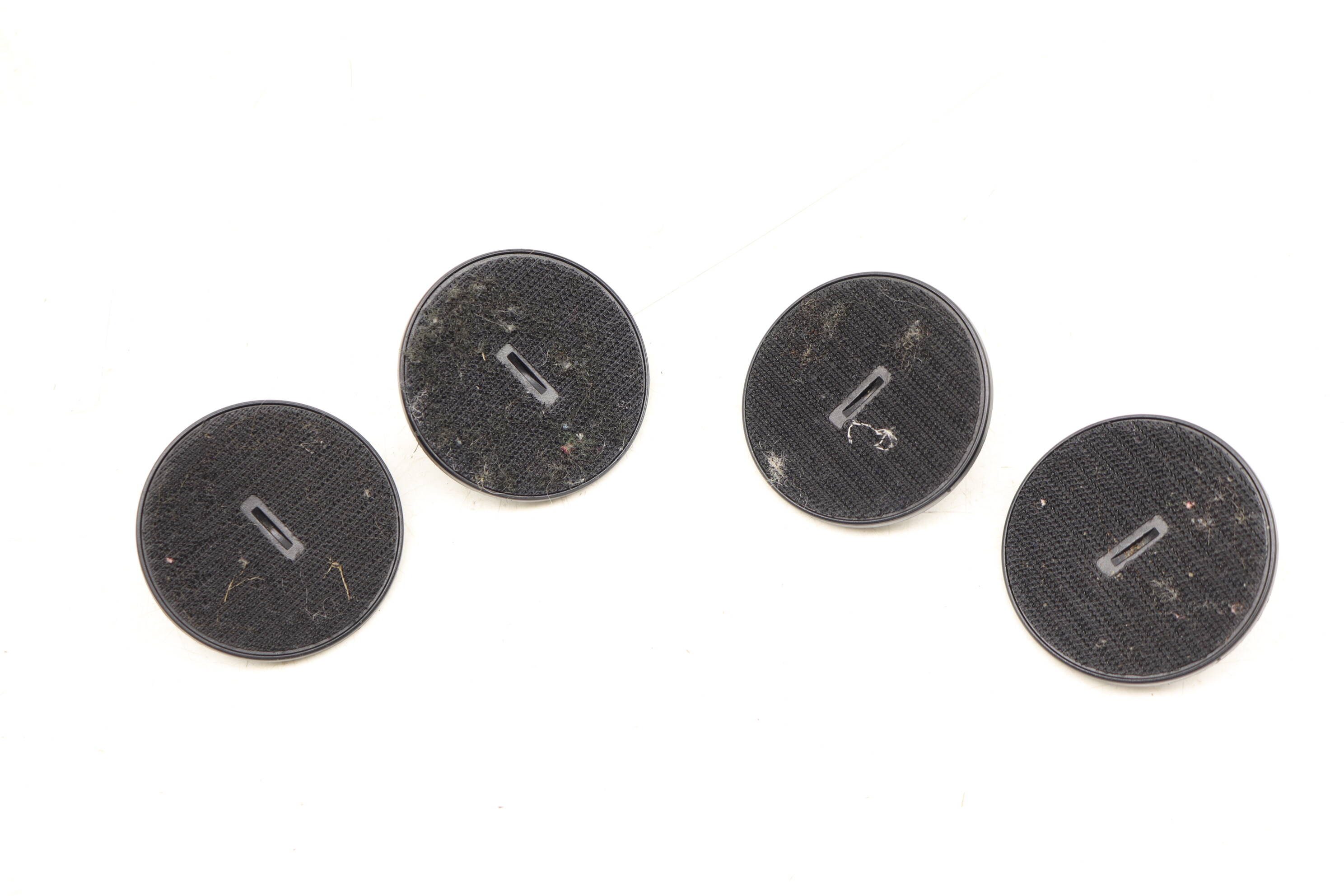 BMW Carpet Floor Mat Fastener / Mount Set (4) 07149166608