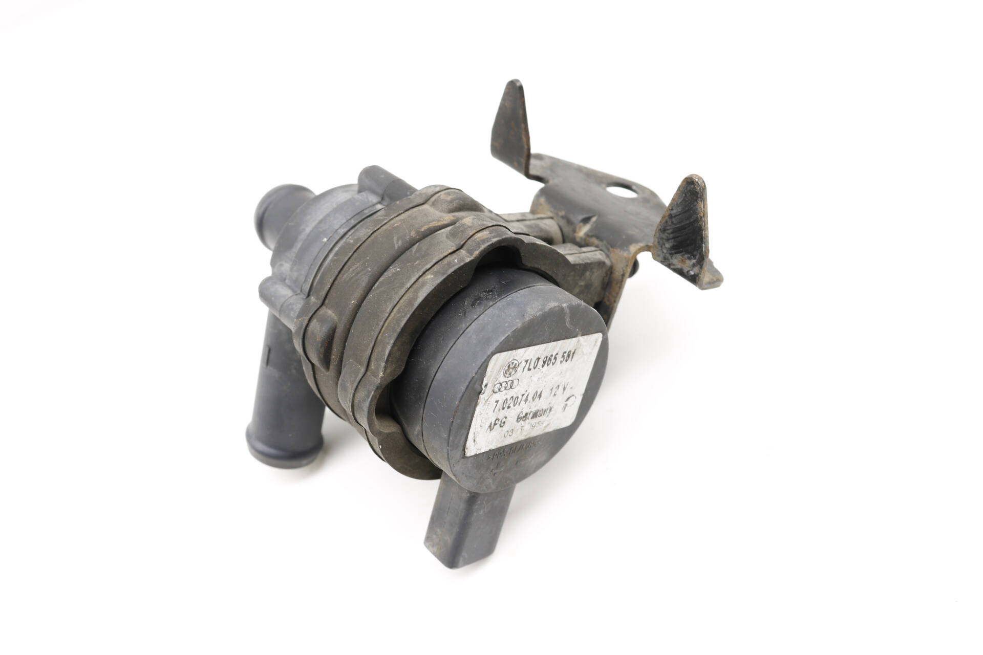 VW Auxiliary / Electric Water Pump (Touareg) 7L0965561D