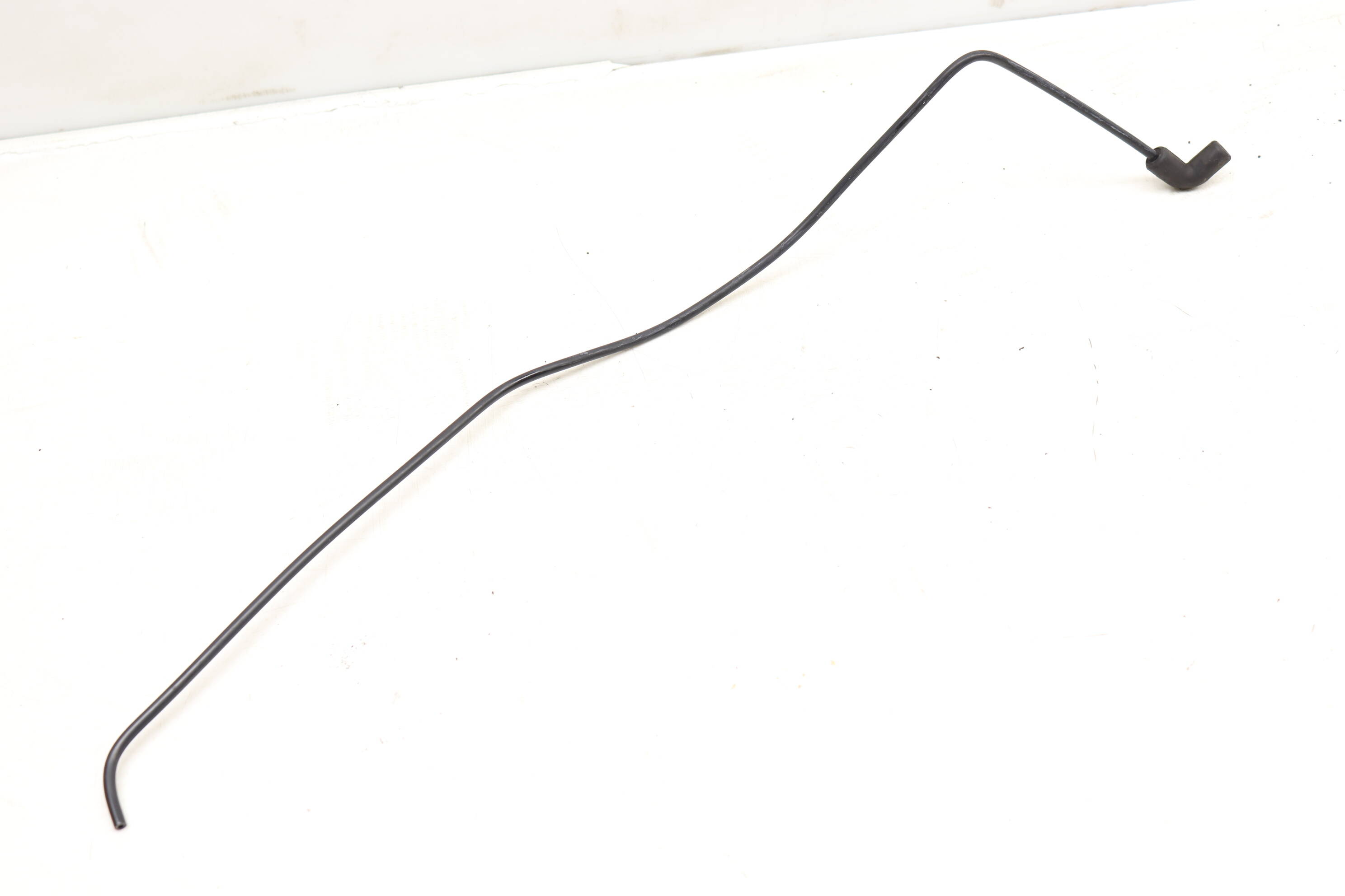 VW Vacuum Hose / Line 022133778D