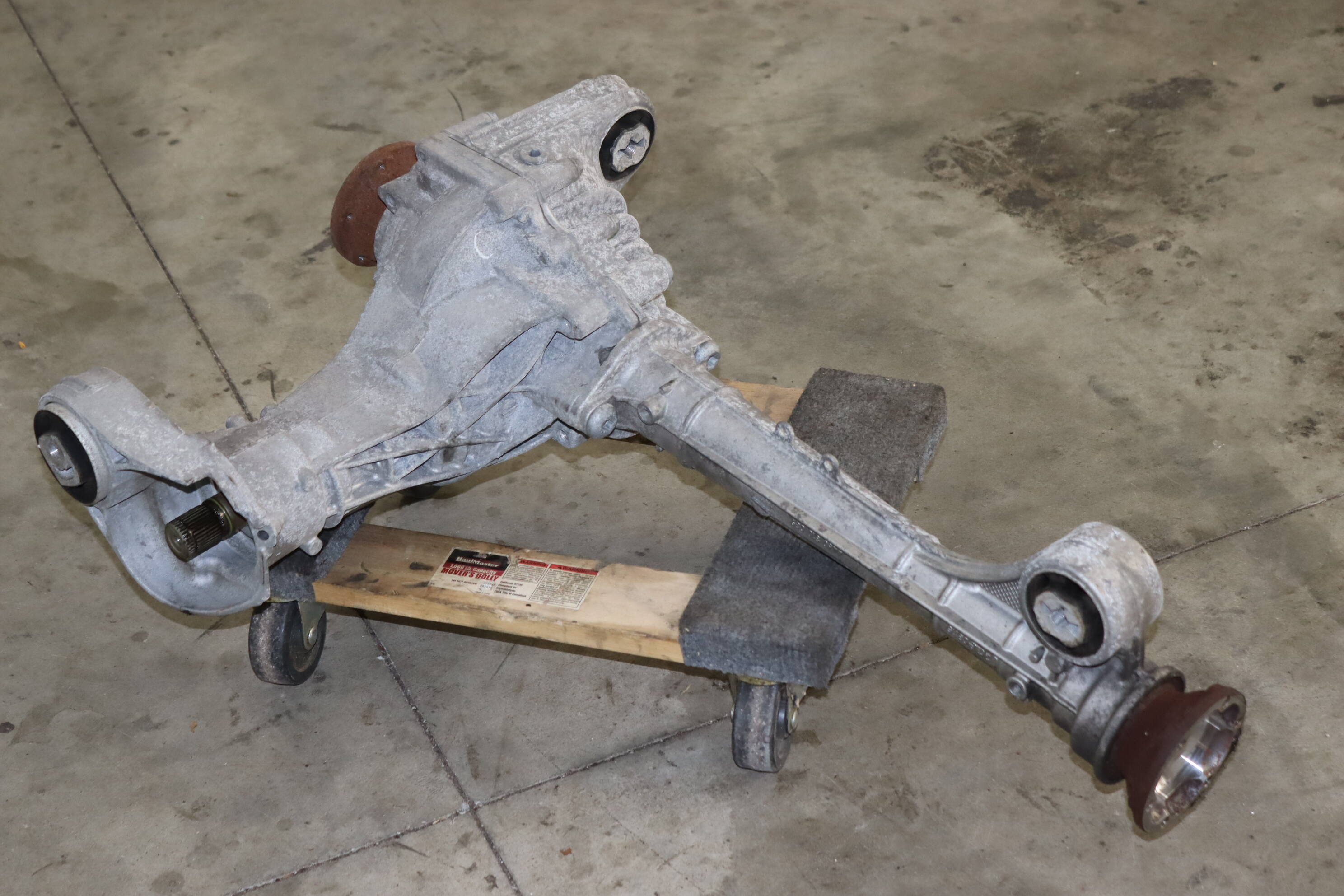 Porsche Front Axle Differential / Diff (Cayenne) 0BM409510N