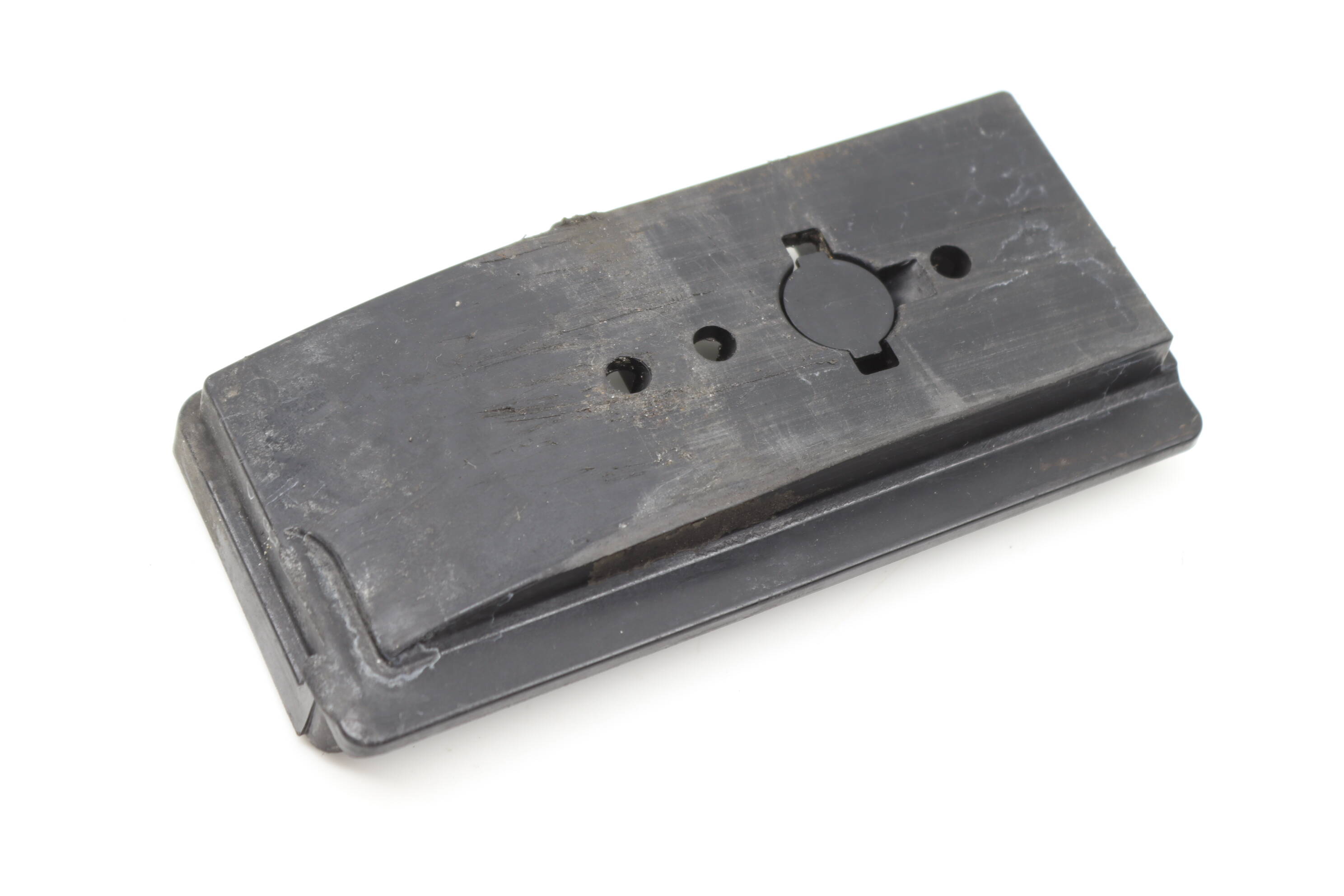 Audi Right Underbody Shield / Cover (Inner) 8W0804648