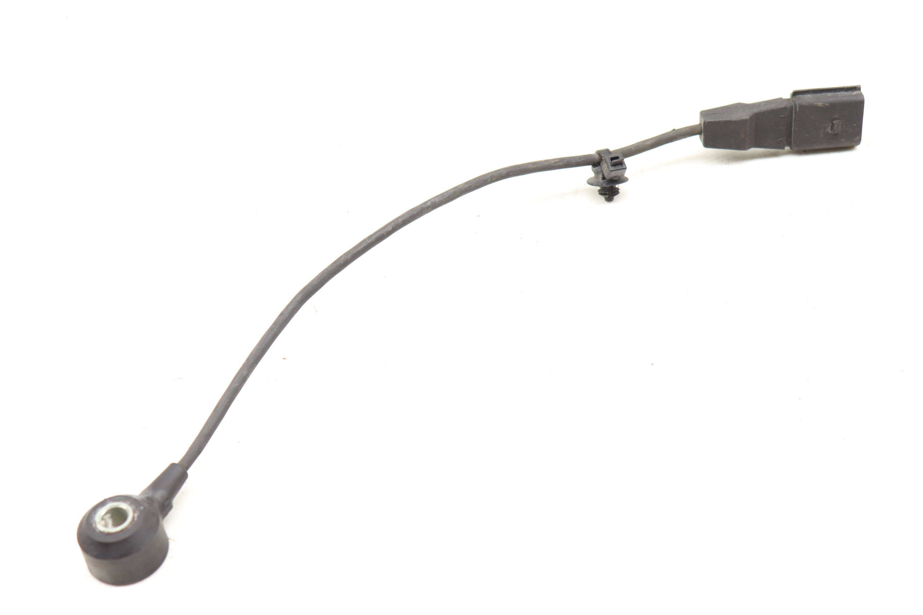 VW Engine Knock Sensor (Touareg, Atlas, Passat) 022905377B