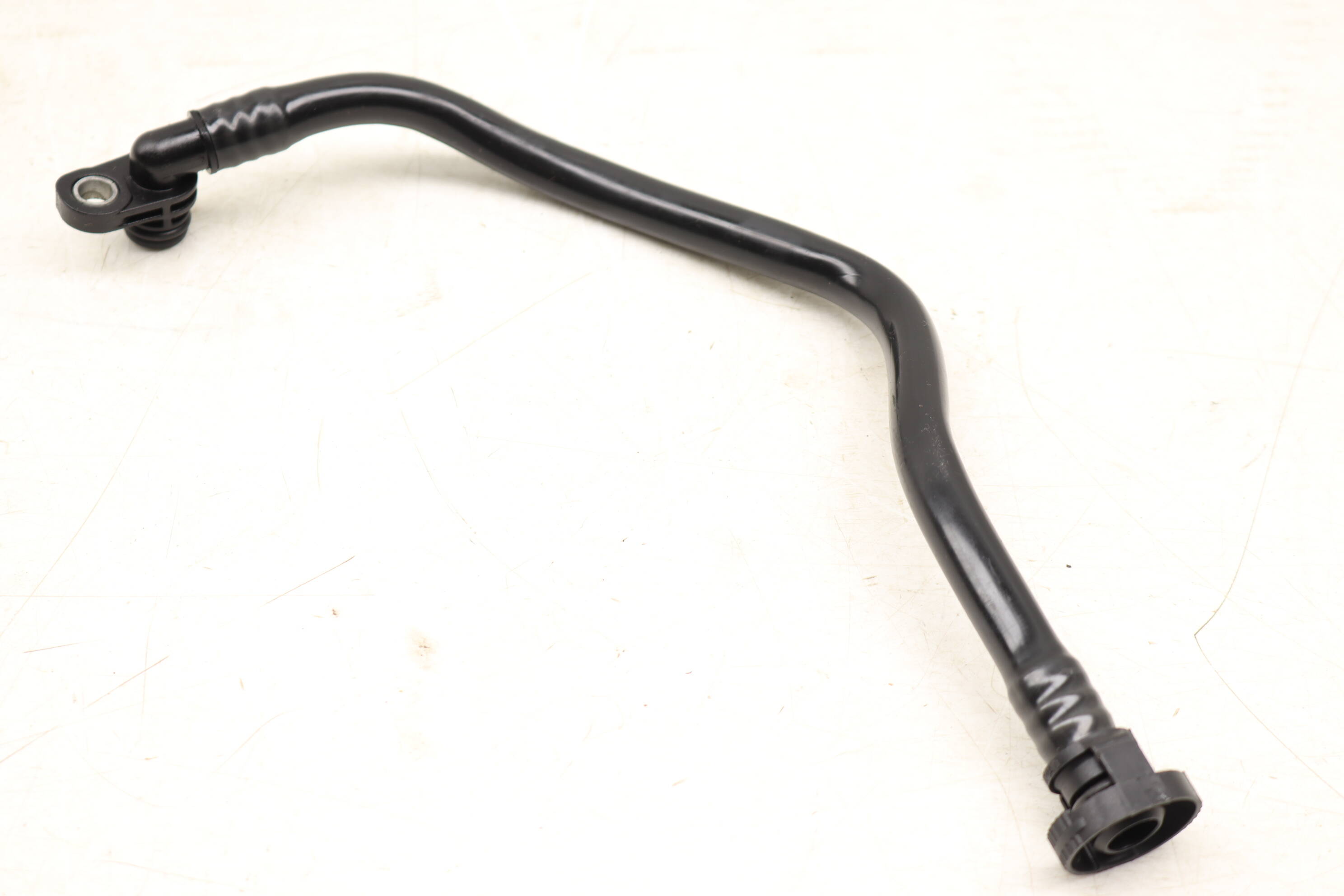 BMW Fuel Tank Breather Hose / Line 13907645857
