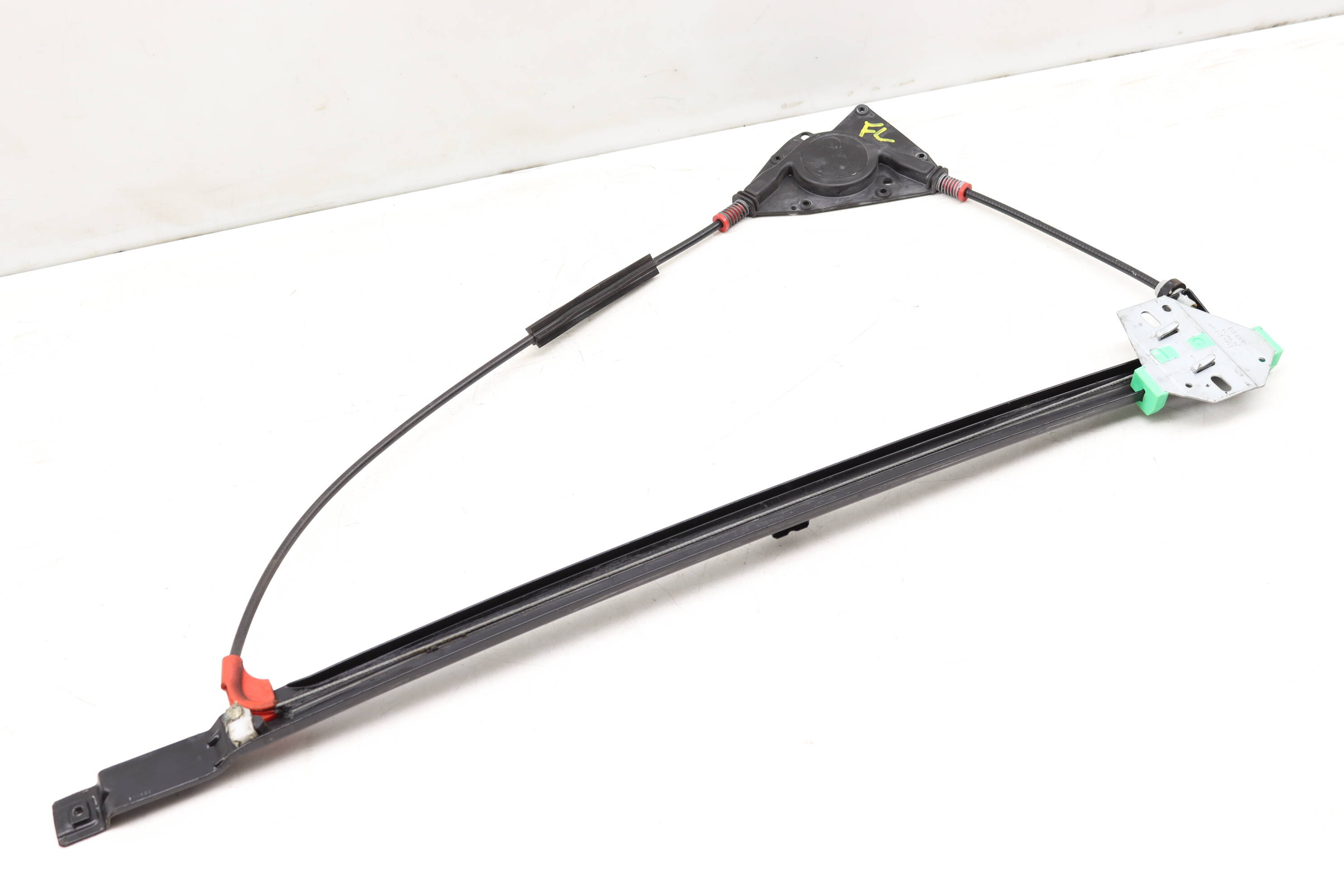 FRONT LEFT - WINDOW REGULATOR - VW EUROVAN - 7D0837501B