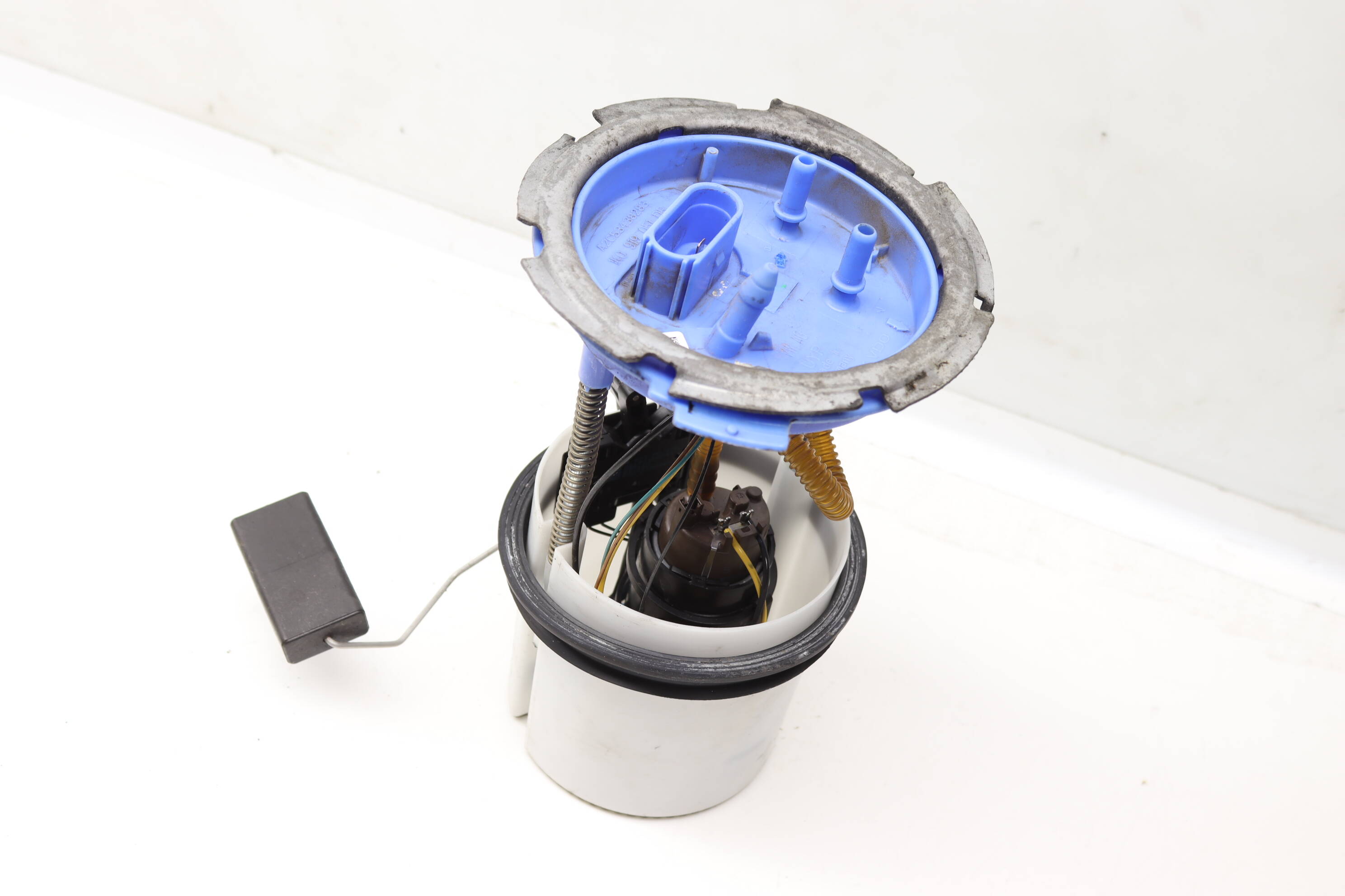 VW In-Tank Fuel Pump (Jetta, Golf, Beetle, Eos, GTI) 1K0919051DB