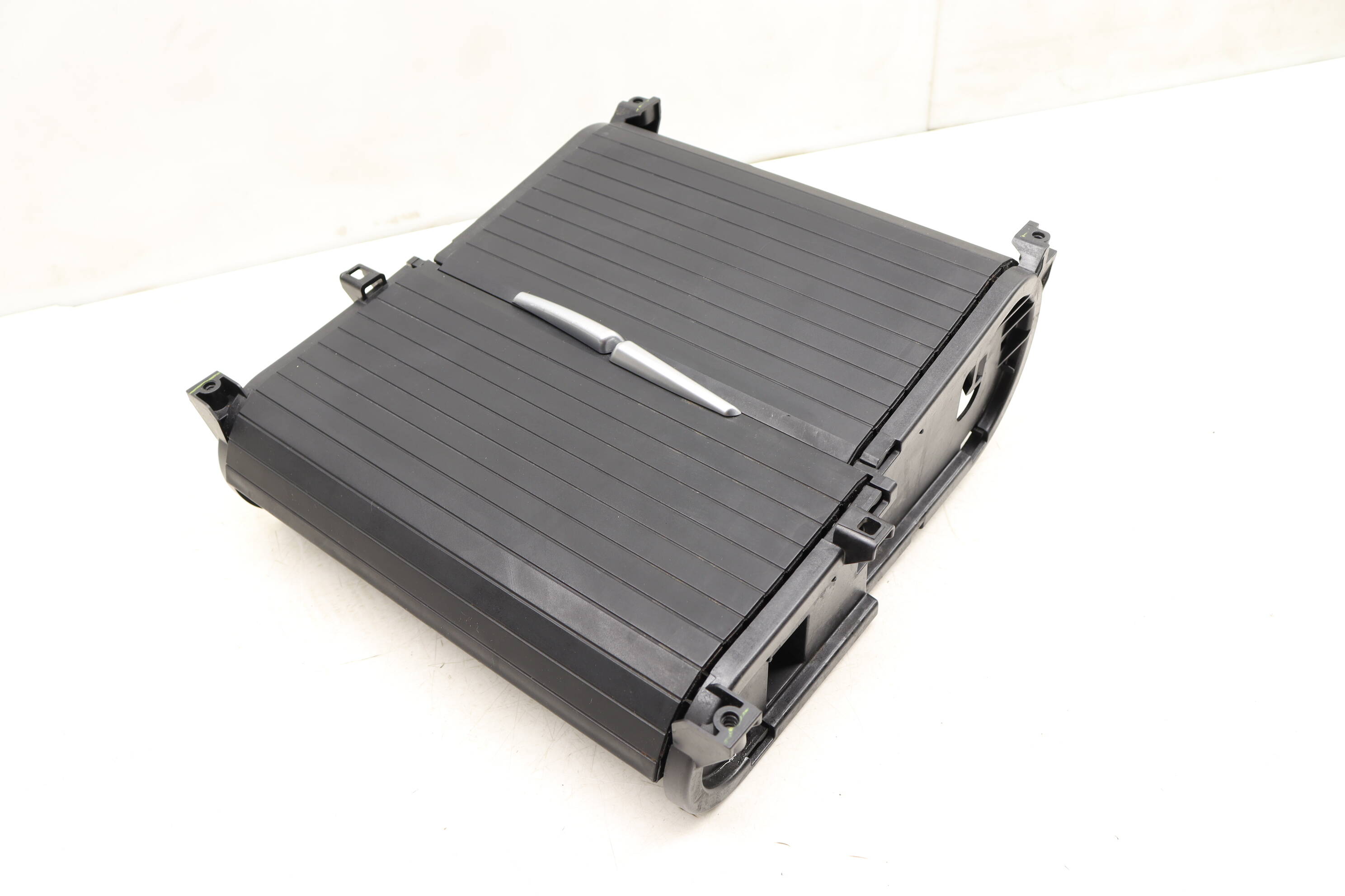 BMW Center Console Cup Holder (X5, X6) 51166954943