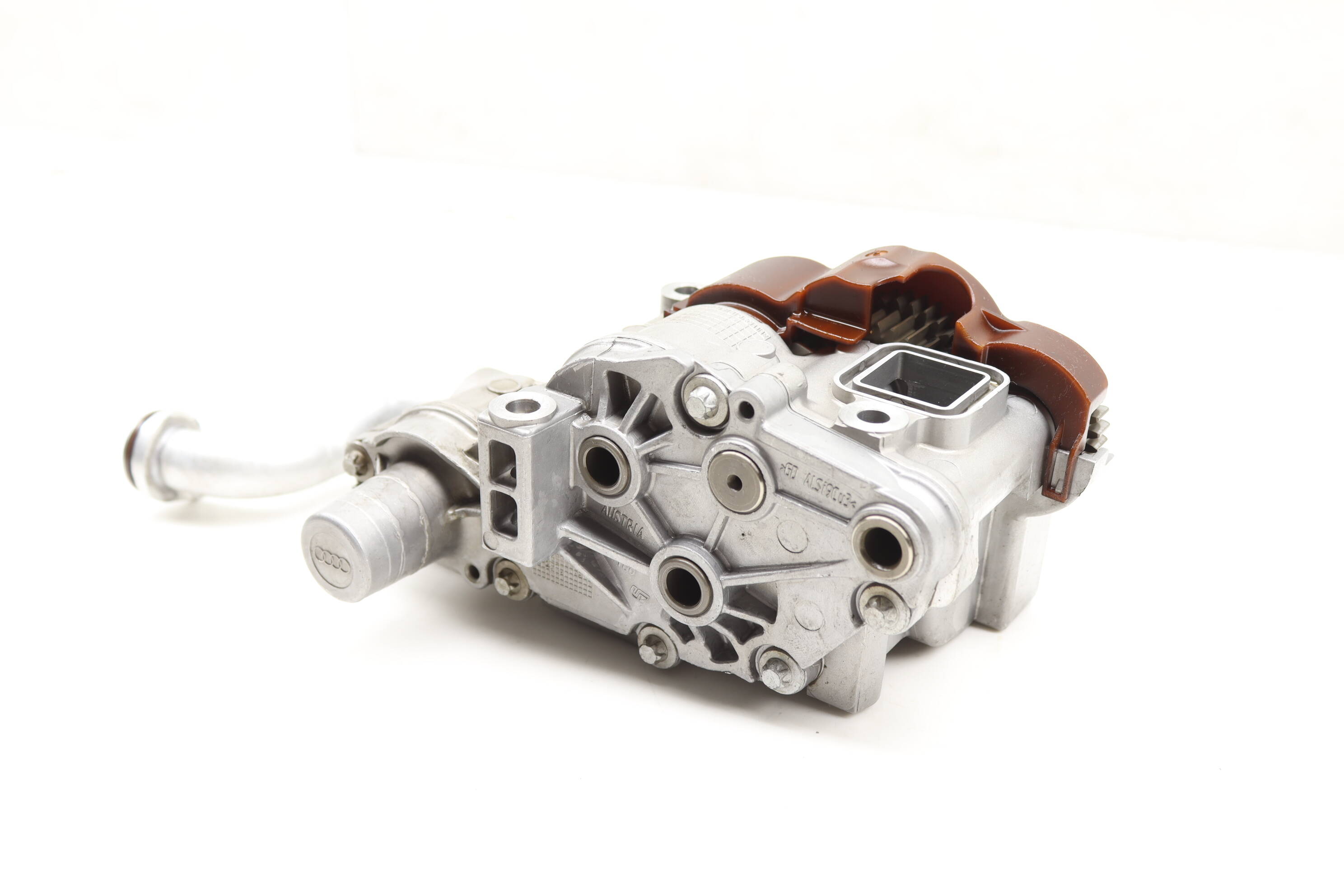 Audi Engine Oil Pump (A8 Quattro, A6 Quattro, Q7, S5) 079115103S