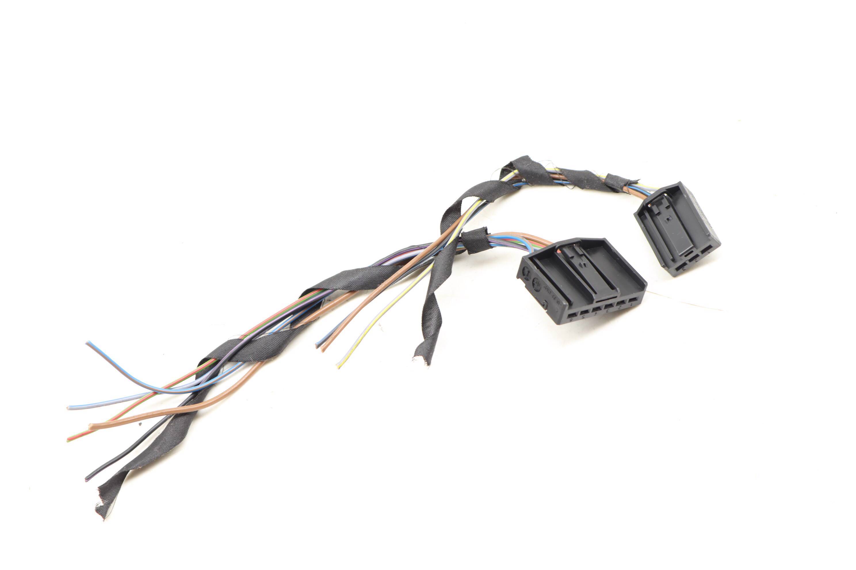 BMW 3-Pin Wiring Connector / Pigtail 61136984742