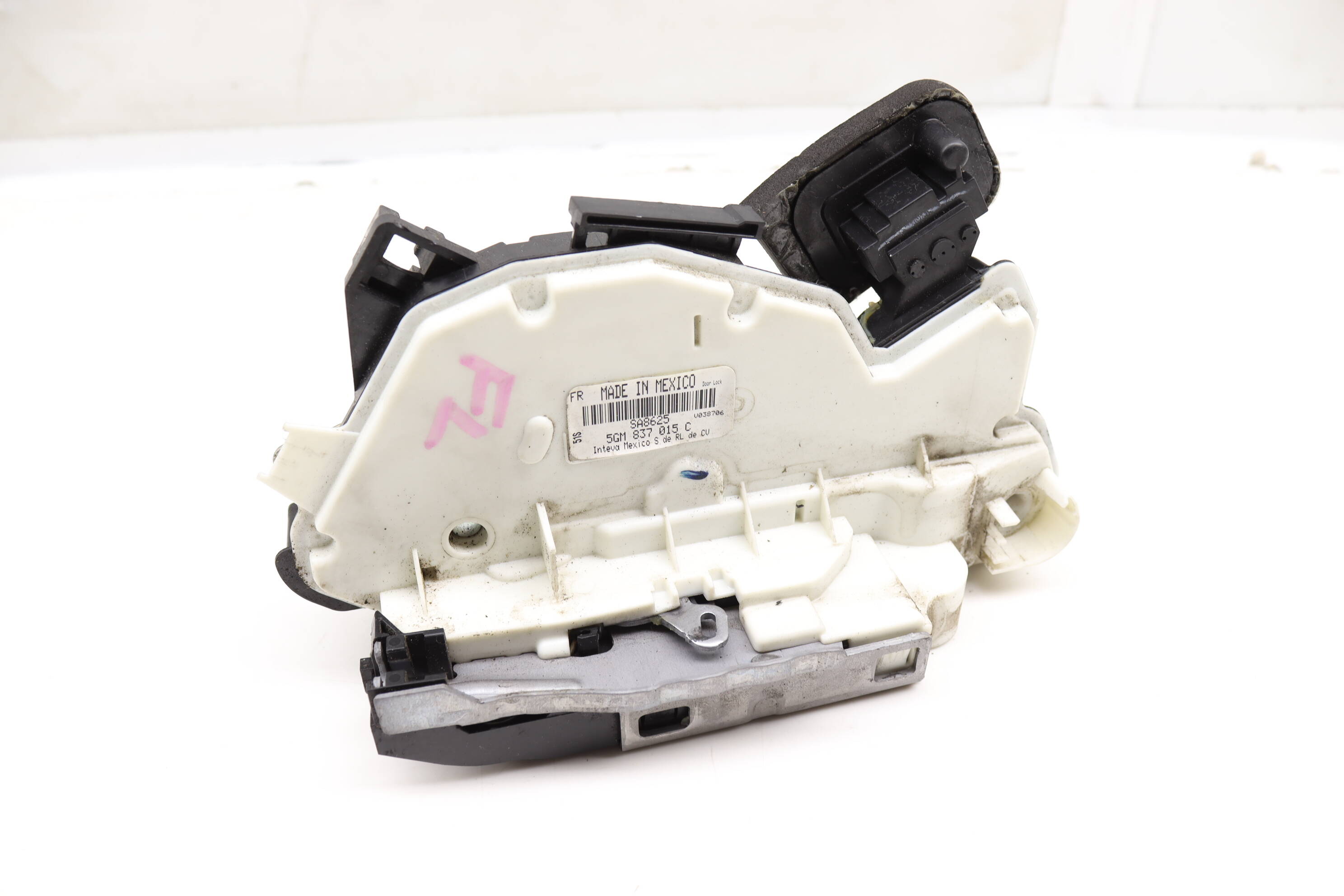 VW Front Left Door Latch / Lock Actuator 5GM837015C