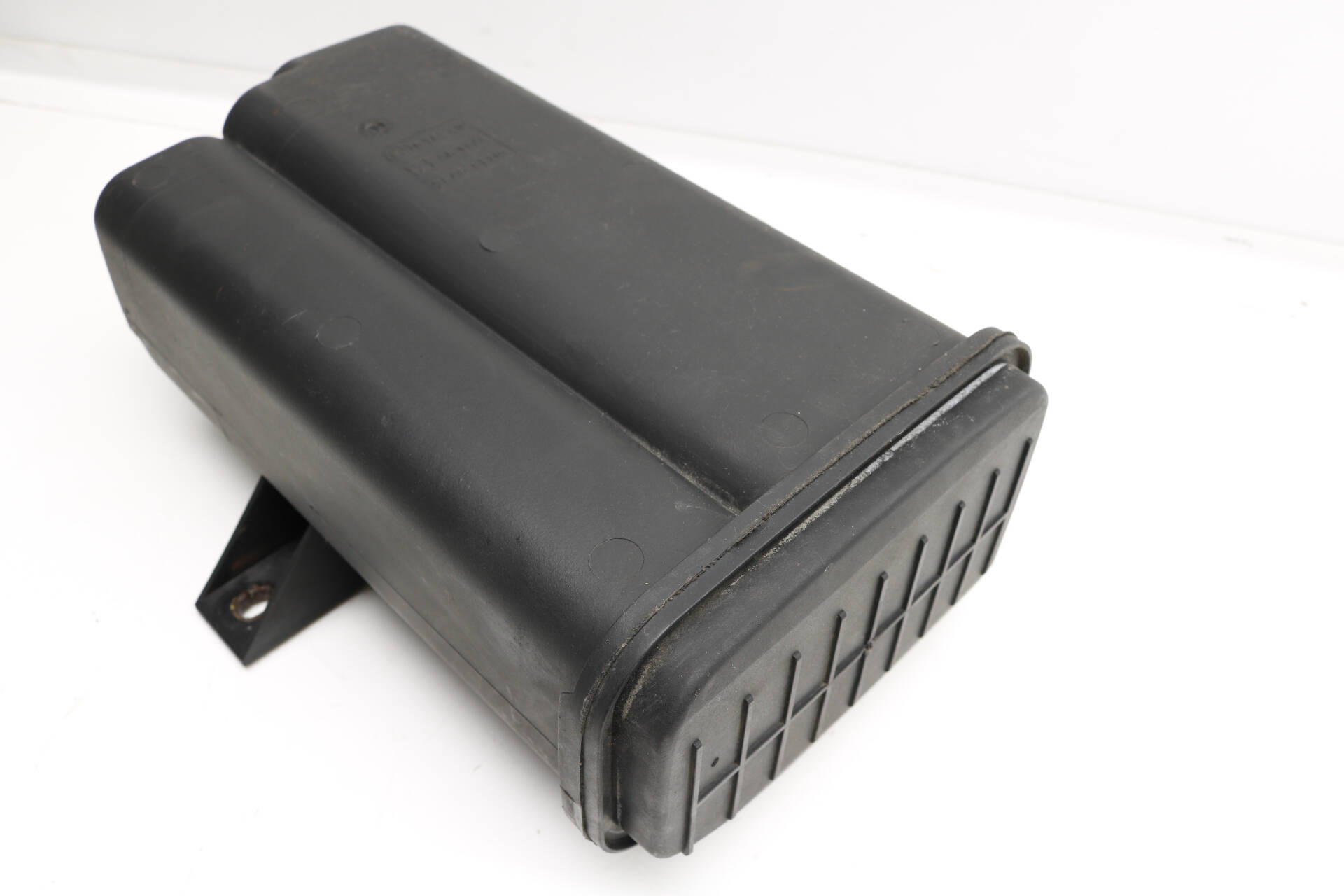 BMW Fuel Evap Charcoal Canister (X5) 16136762410