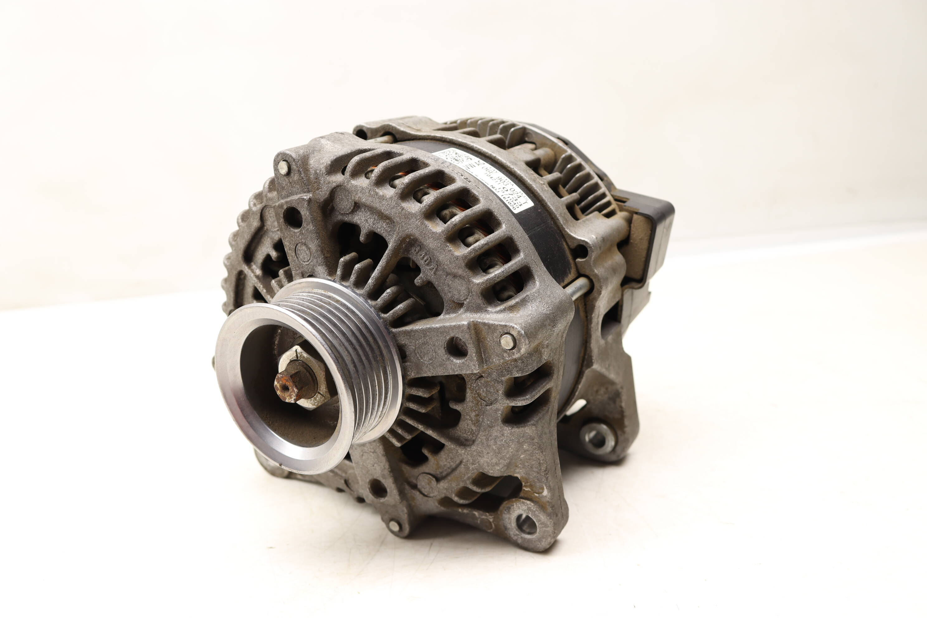 Porsche Alternator (210 Amp) (Panamera, Cayenne) 06E903024T