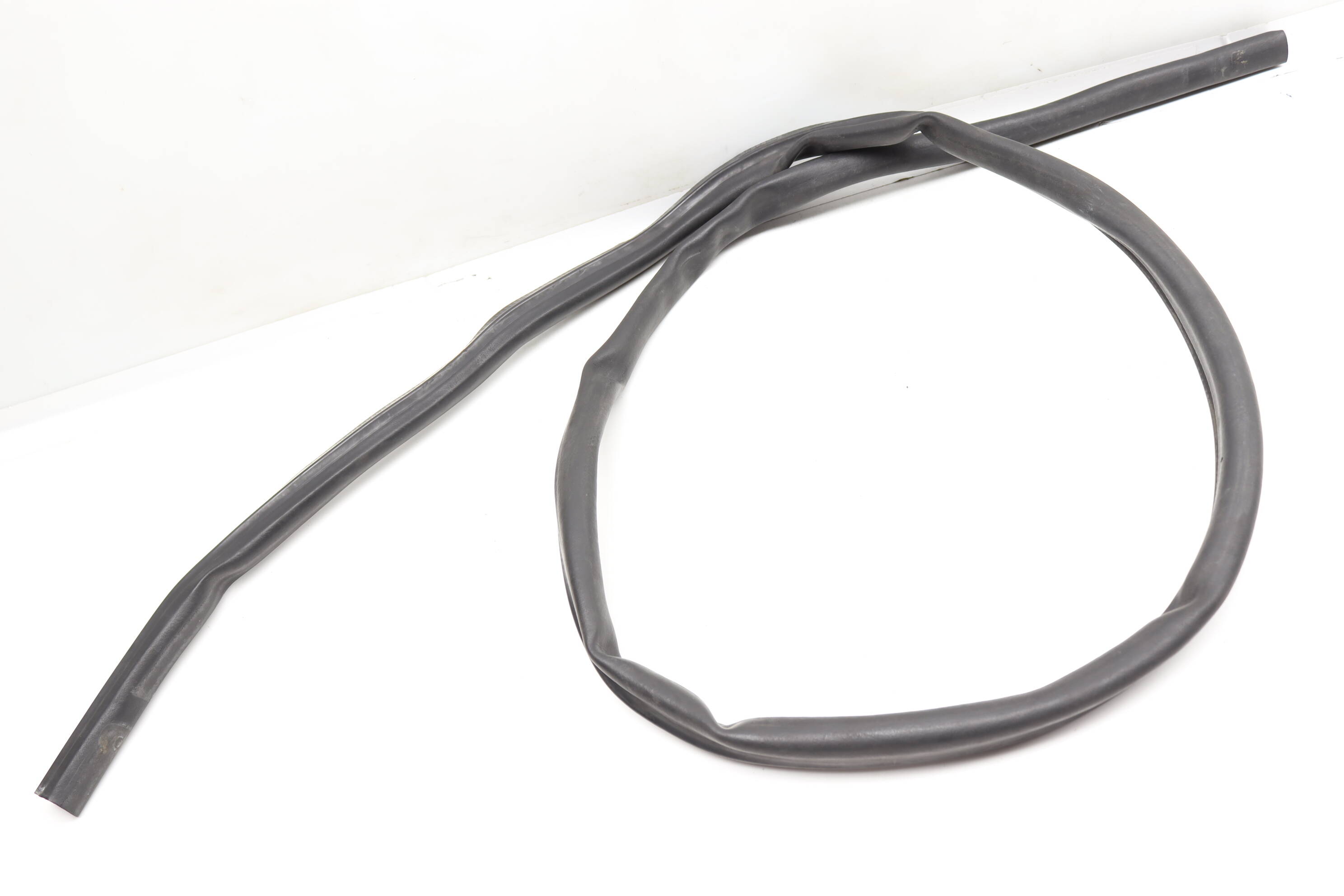 Audi Front Engine Bay Hood Seal (A6 Quattro, A6, S6) 4F0823731