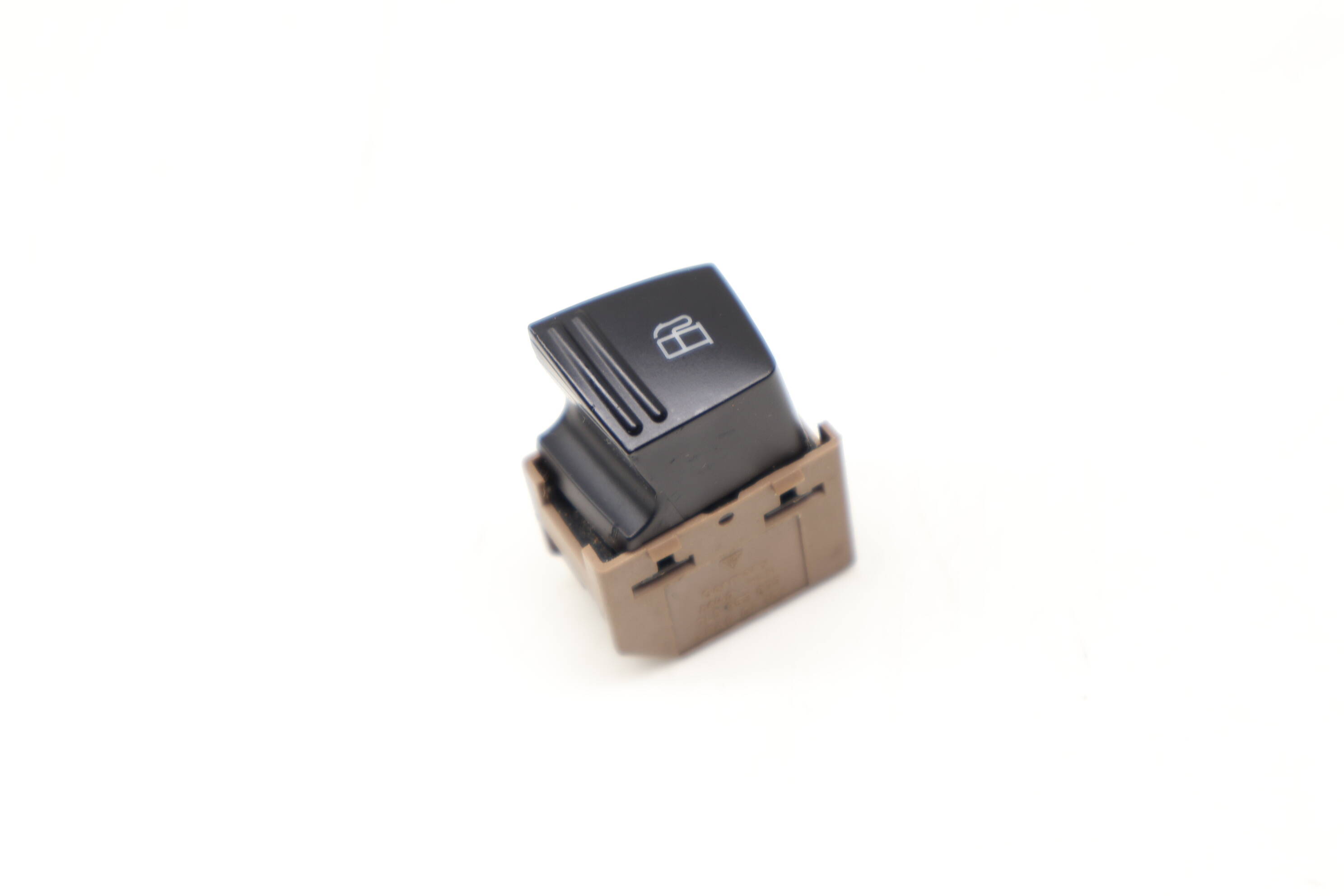 Porsche Fuel Door Release Switch / Button (Cayenne) 7L5959833