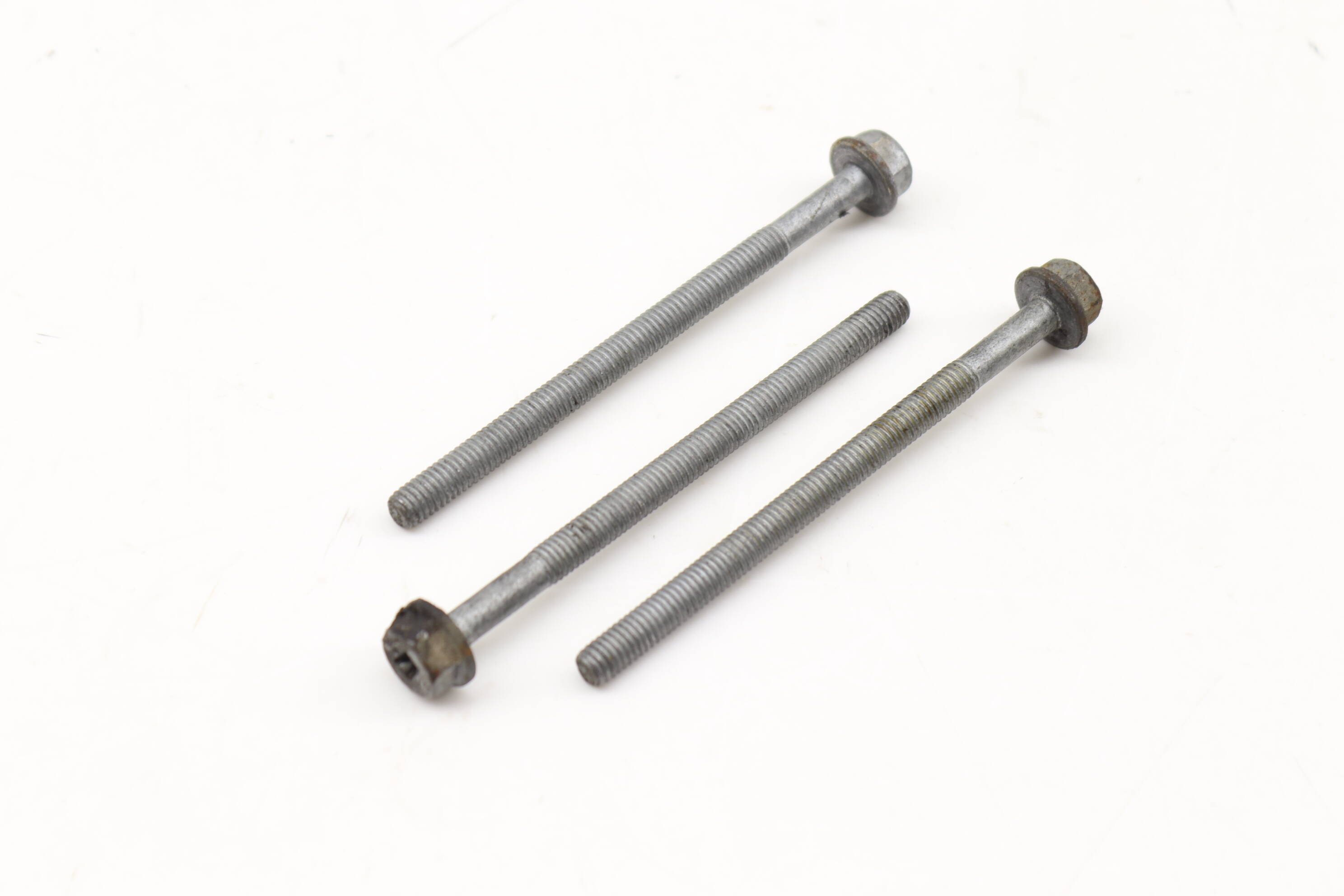 Audi Vacuum Pump Screw / Bolt Set (3) N10739401