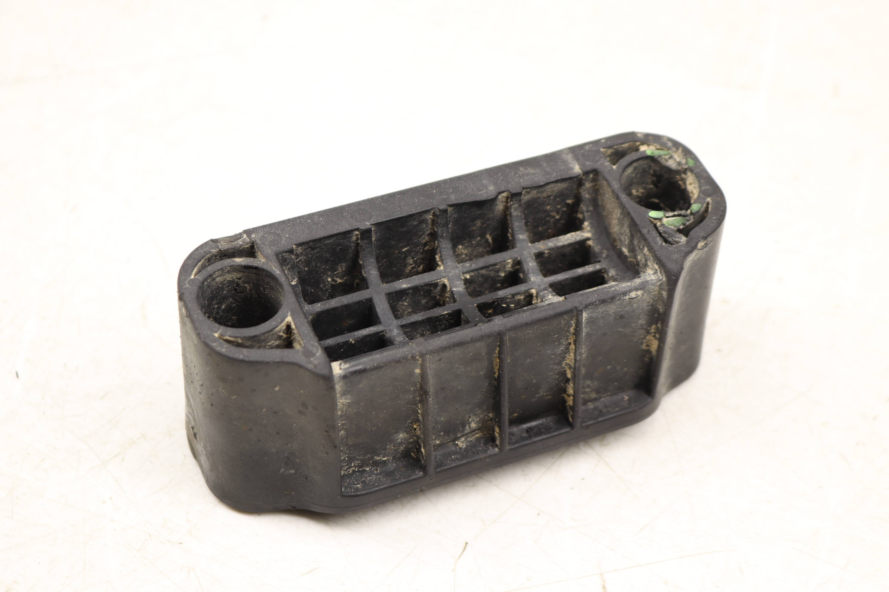 Audi Front Jack Pad (Q8, Q7, RS Q8) 4M0802845C