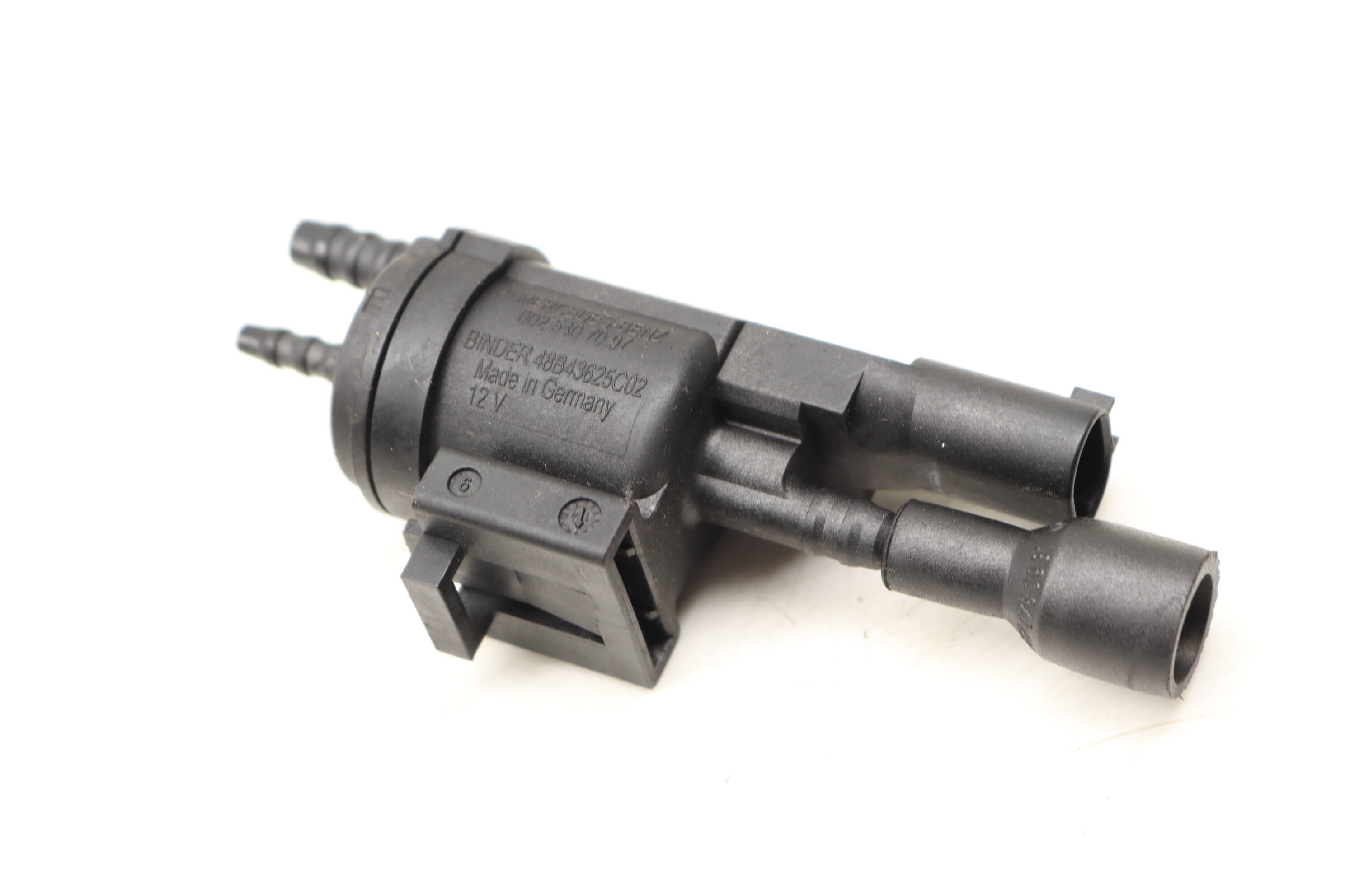 Mercedes-Benz Air Intake Change Over Valve 0025407097