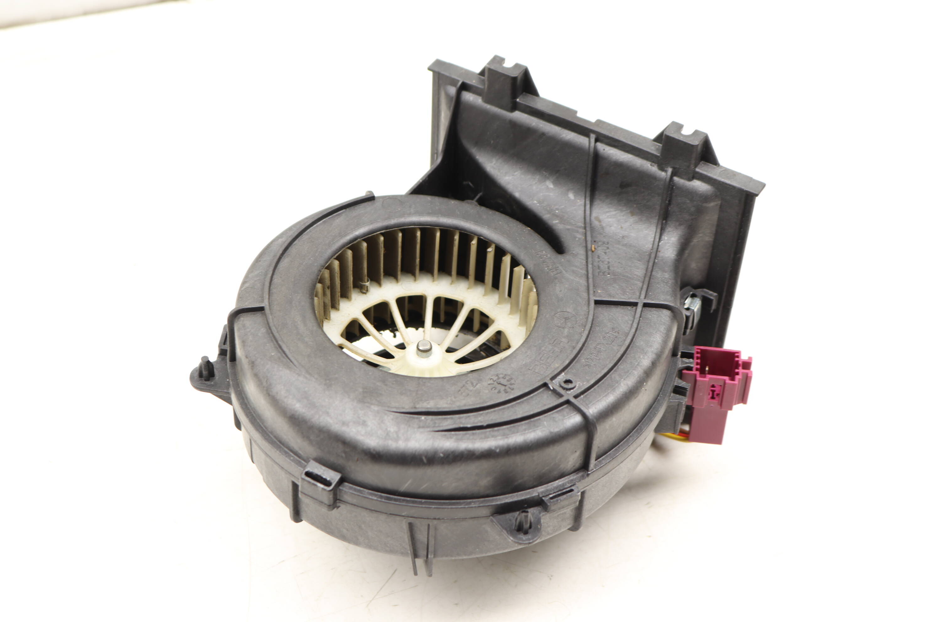 Mercedes-Benz Blower Motor / Fan 2228200314