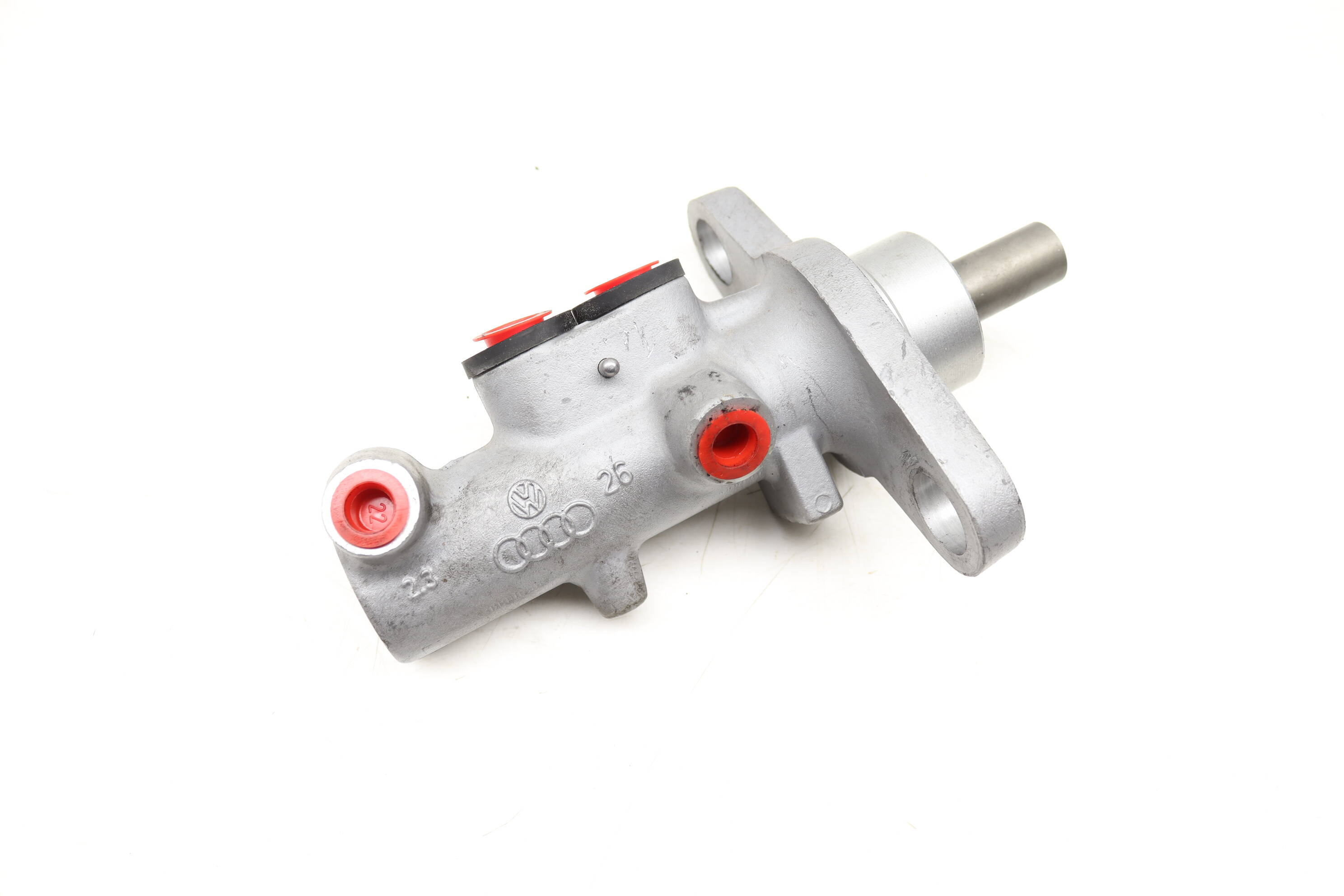 Audi Brake Master Cylinder (Q7) 7L8611019F