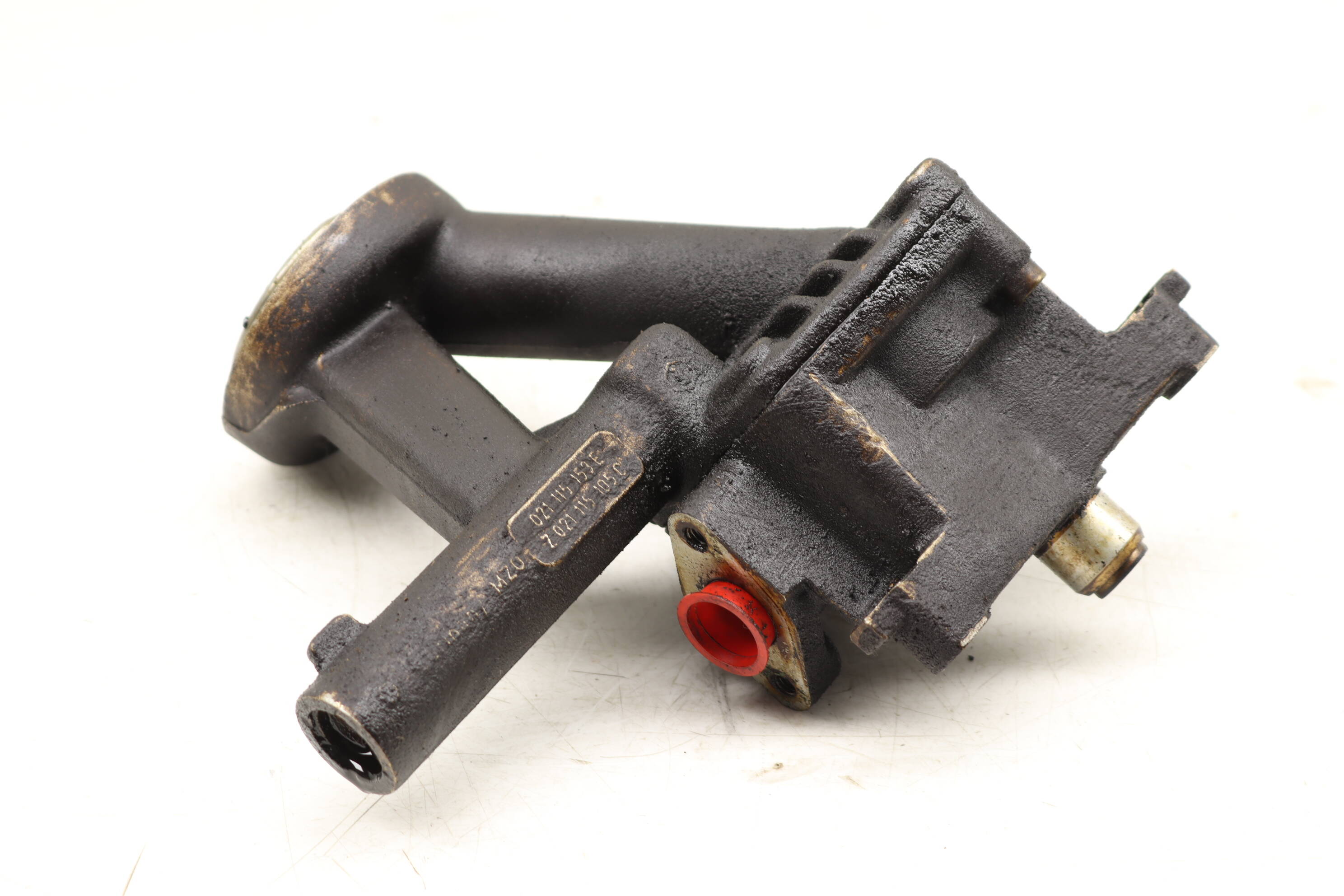 VW Engine Oil Pump (EuroVan) 021115105C