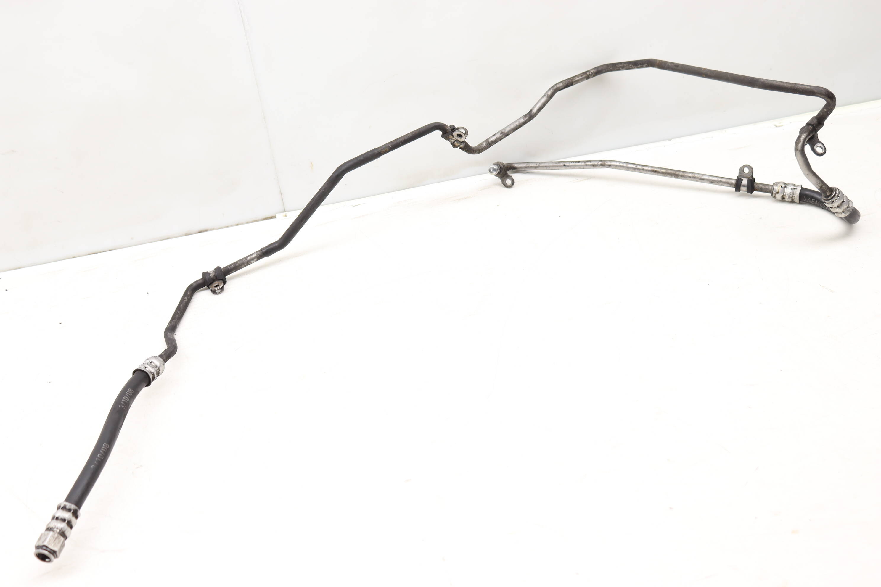 Mercedes-Benz Transmission Oil Cooler Line / Pipe 2042702096