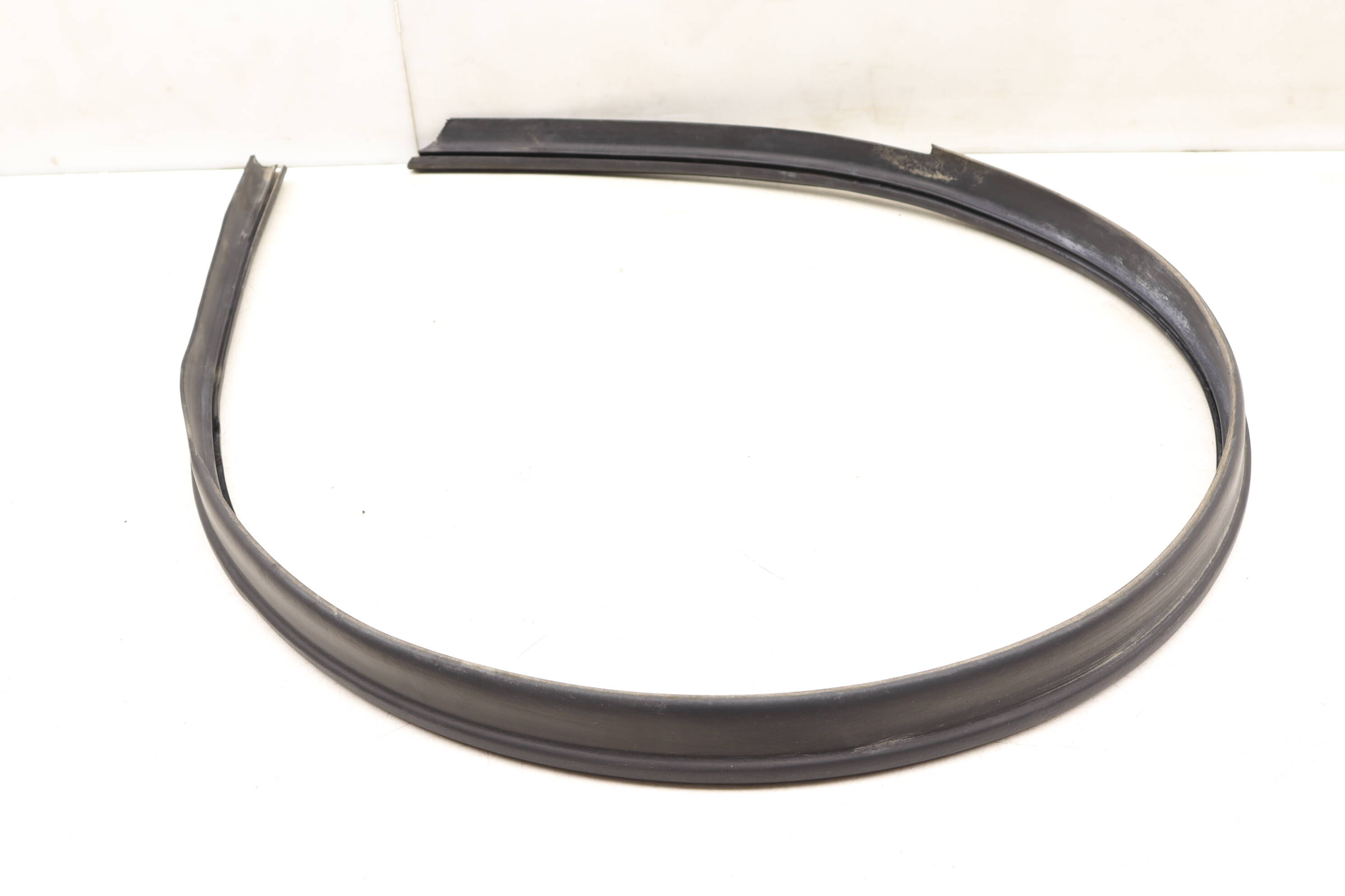 BMW Front Engine Bay Seal / Hood Weather Stripping 51767255802